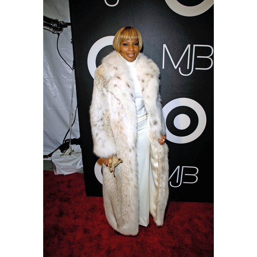 Mary J. Blige At Arrivals For Mary J. Blige Growing Pains Album Release ...