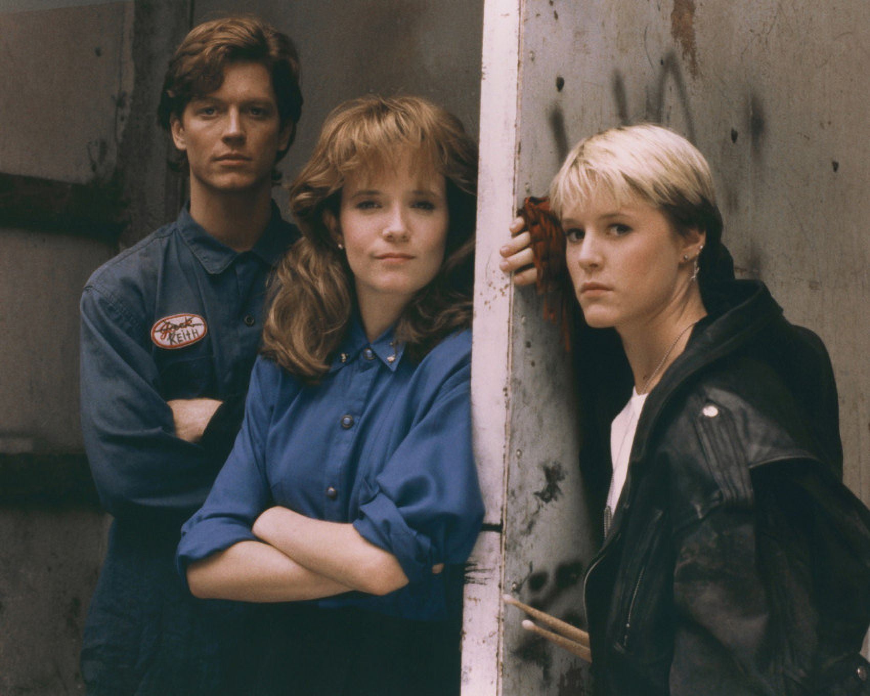 Mary Stuart Masterson And Lea Thompson And Eric Stoltz In Some Kind Of ...