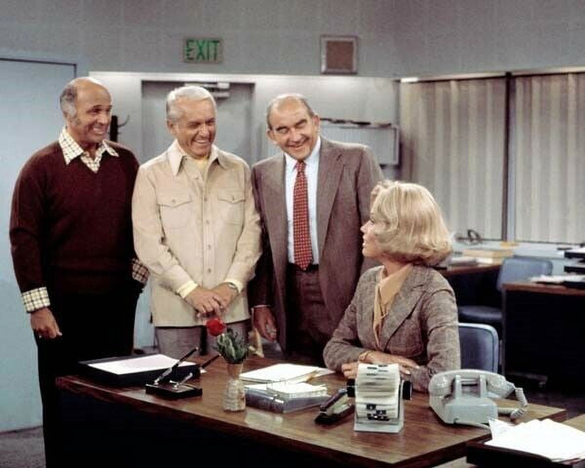 Mary Tyler Moore ShowMurray Ted Baxter Lou & Mary in news room poster ...