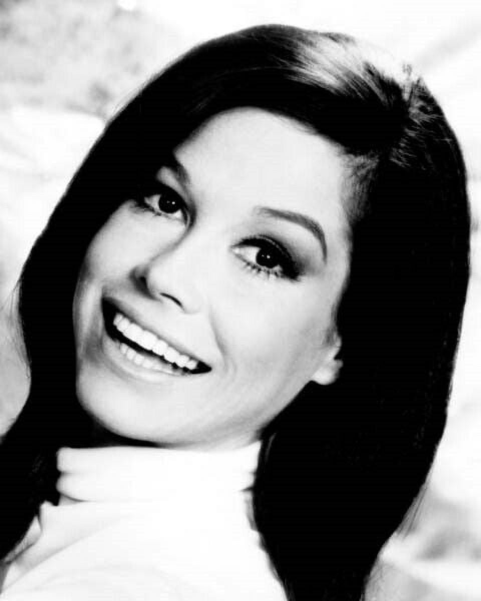 Mary Tyler Moore with lovely big smile 1970 Mary Tyler Moore Show 8x10 ...