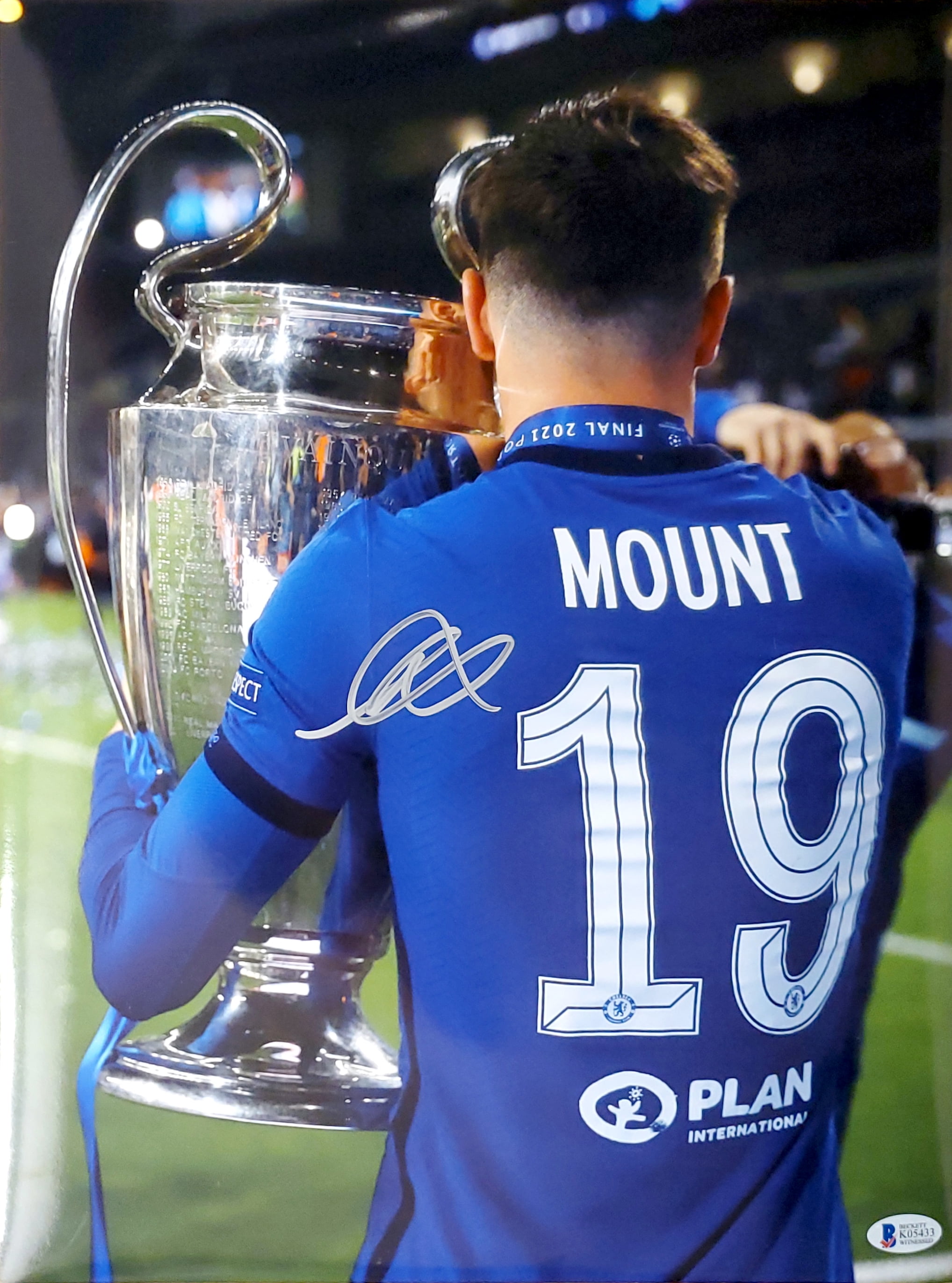 Mason Mount Autographed 12x16 Photo Chelsea F.C. EUFA Champions League ...