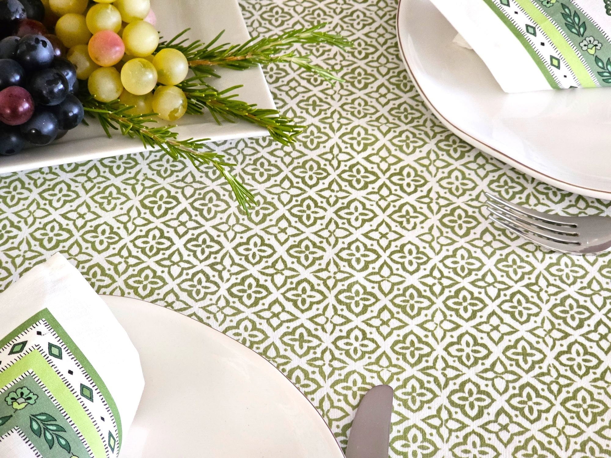 Massilia Green Modern Elegant Acrylic Cotton Coated Tablecloth - 98X59 ...