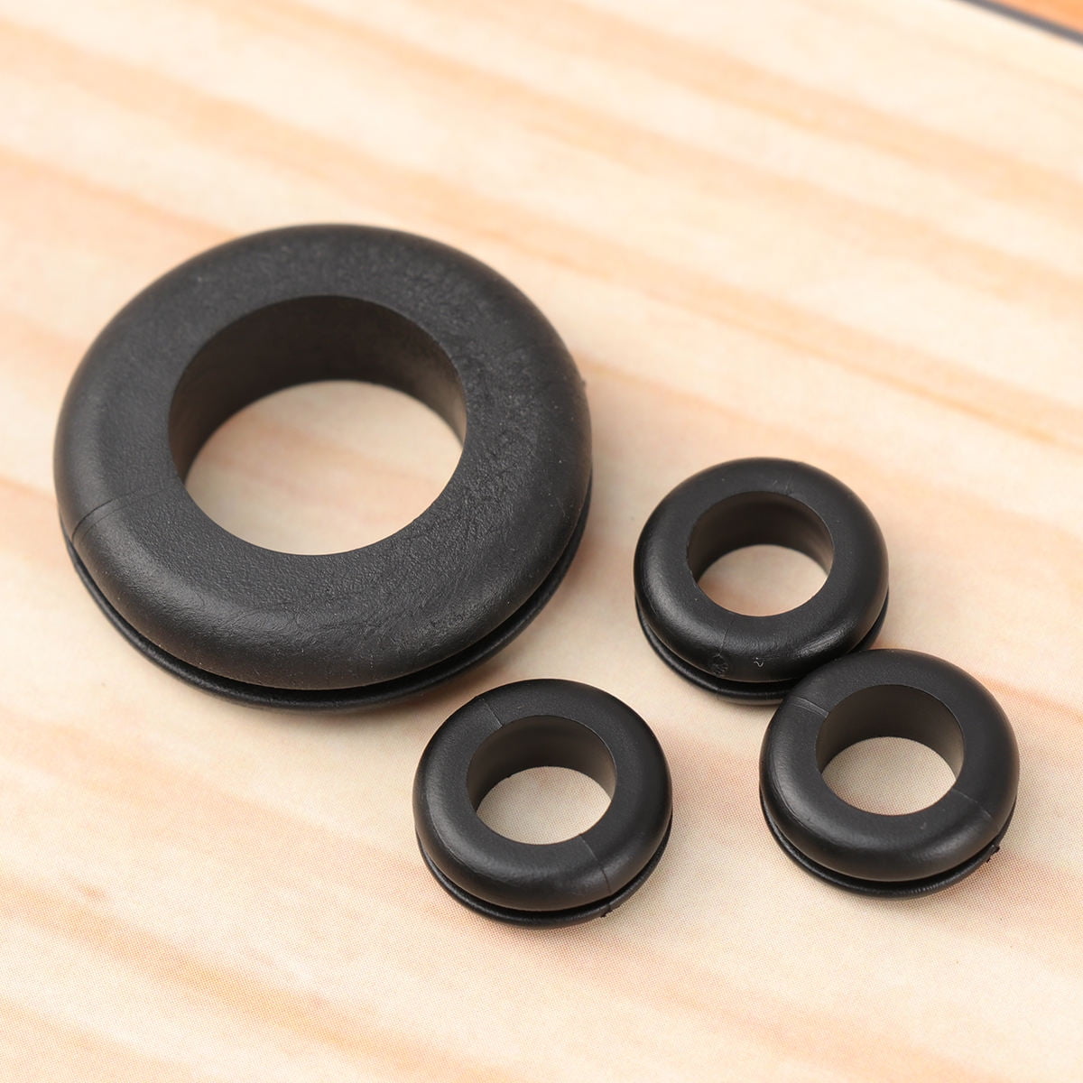 Masteelf 180 Pcs Retaining Ring Blanking Hole Gasket Cable Protector ...