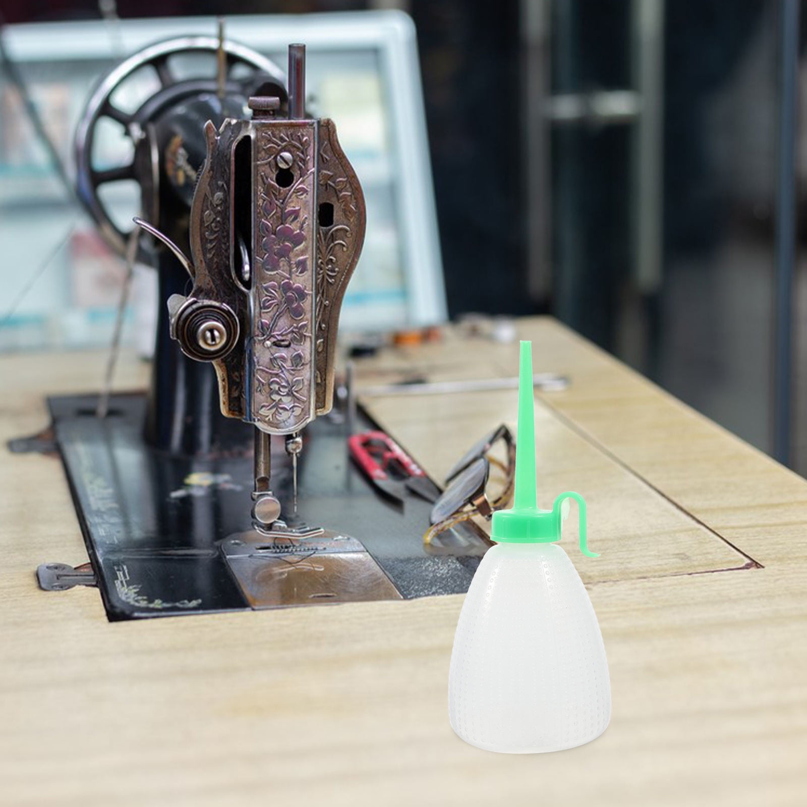 Masteelf 6 Pcs Sewing Machine Oil Bottle Engine Measuring Container ...