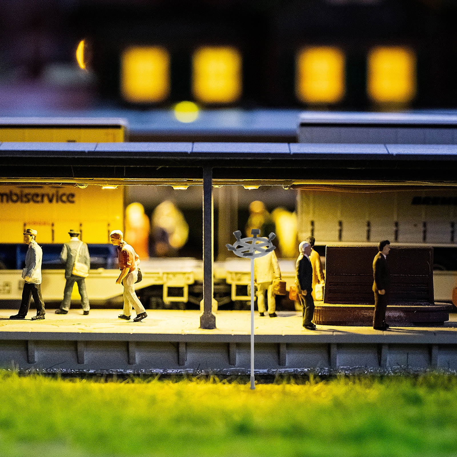Masteelf Miniature Street Lamps for Dollhouse Plastic Railway Train ...