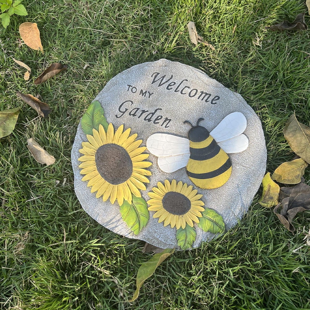 Masteelf Resin Stepping Stone for Outdoor Decoration Unique Footstep ...