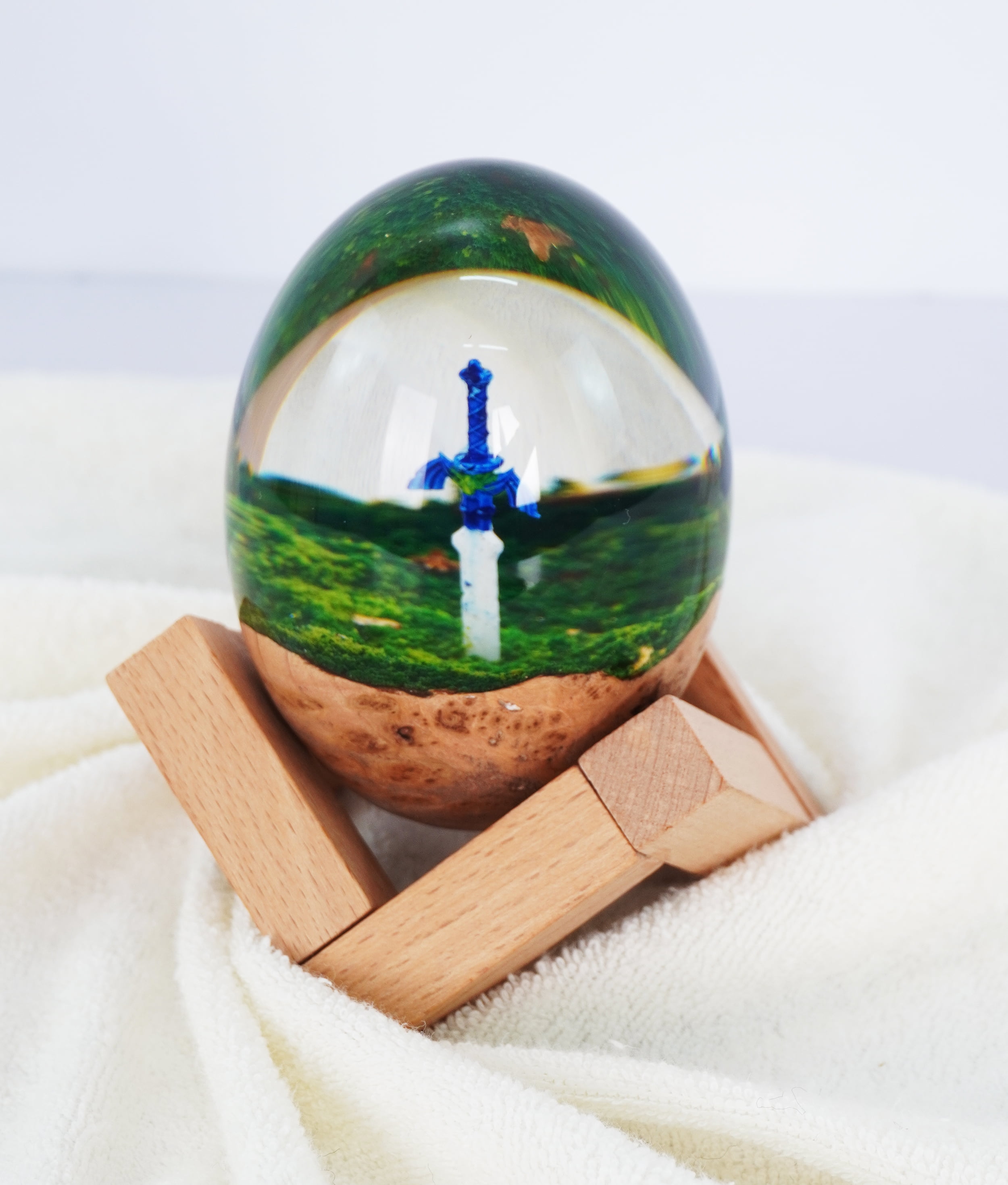 Master Sword Decor Lamp, Wood Egg Epoxy Resin Art, Personalised Broken ...