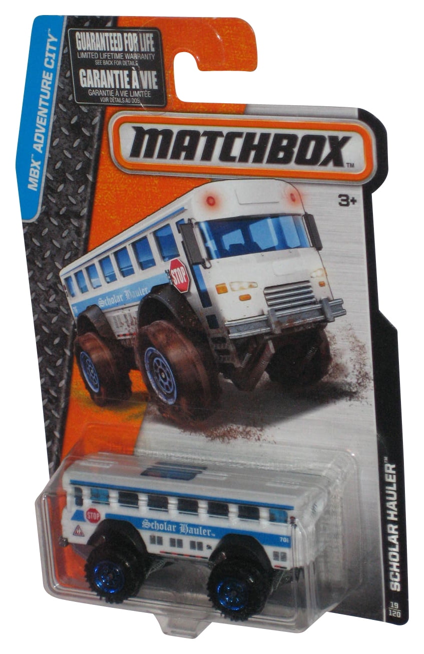 Matchbox MBX Adventure City (2015) White Scholar Hauler Toy Bus 19/120 ...