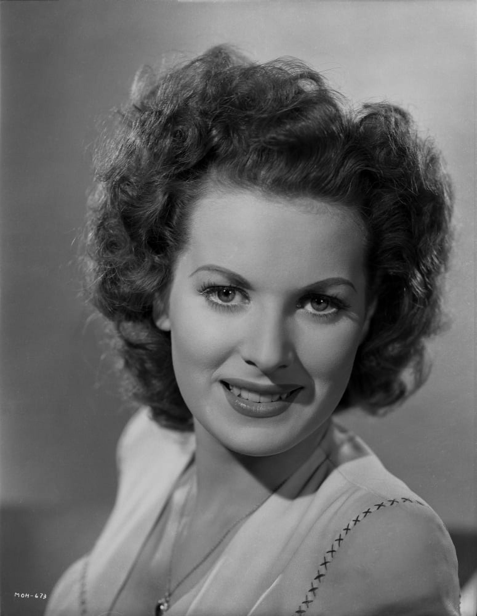 Maureen O Hara Close Up Portrait Smiling With A Necklace Photo Print