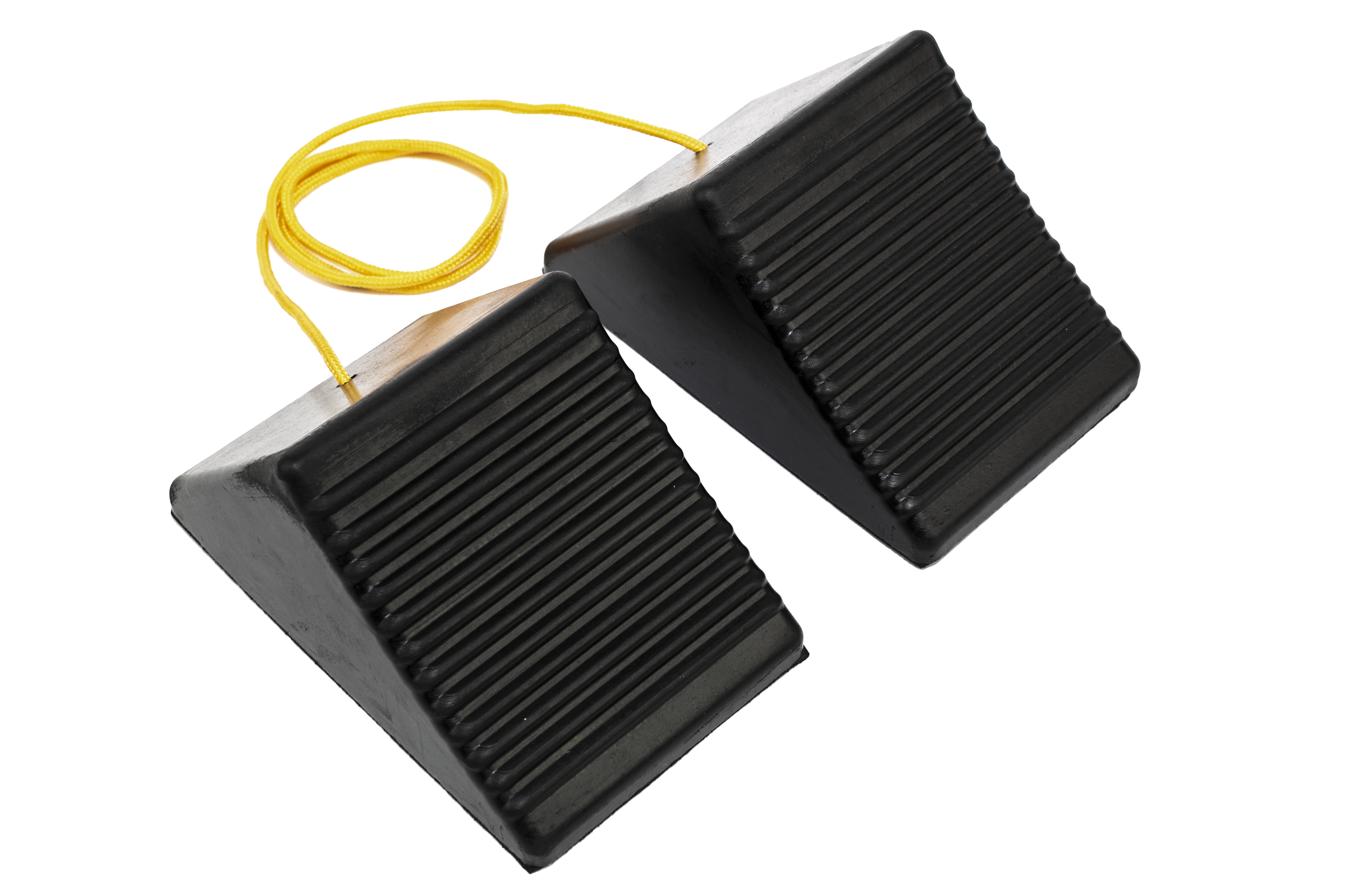 MaxxHaul 50012 Rubber Wheel Chock with Rope-8" x 5" x 4"-2 Pack ...