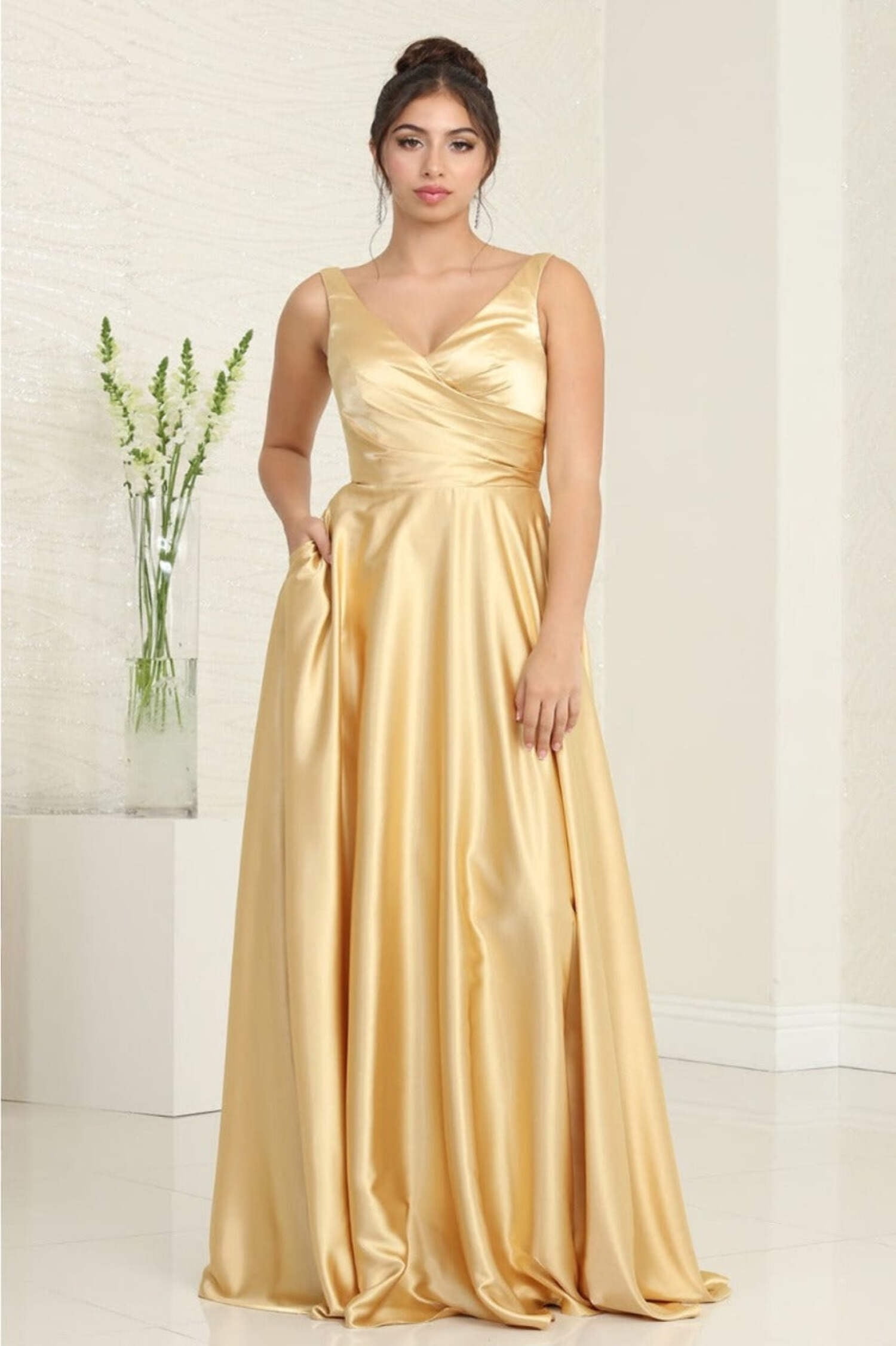 May Queen MQ1994 Juniors Womens Sleeveless V-neck Prom Evening Dress W ...