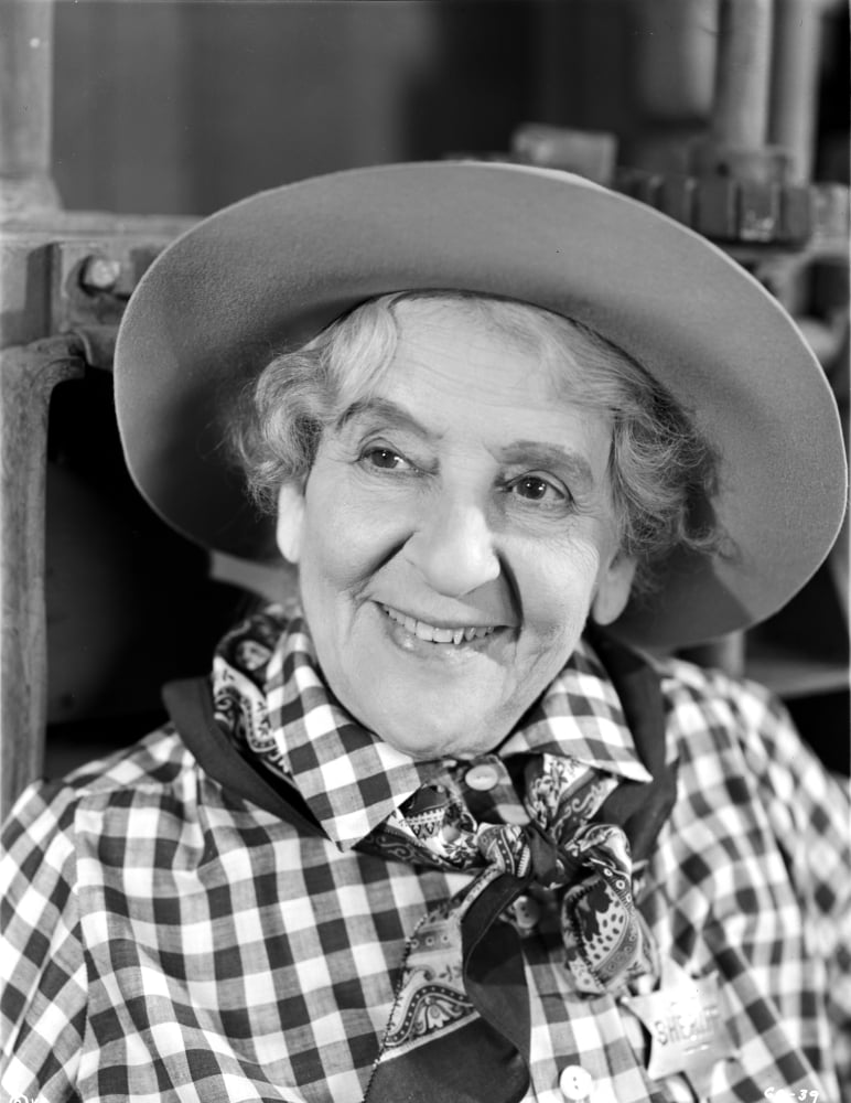 May Robson Portrait in Classic Photo Print (8 x 10) - Walmart.com