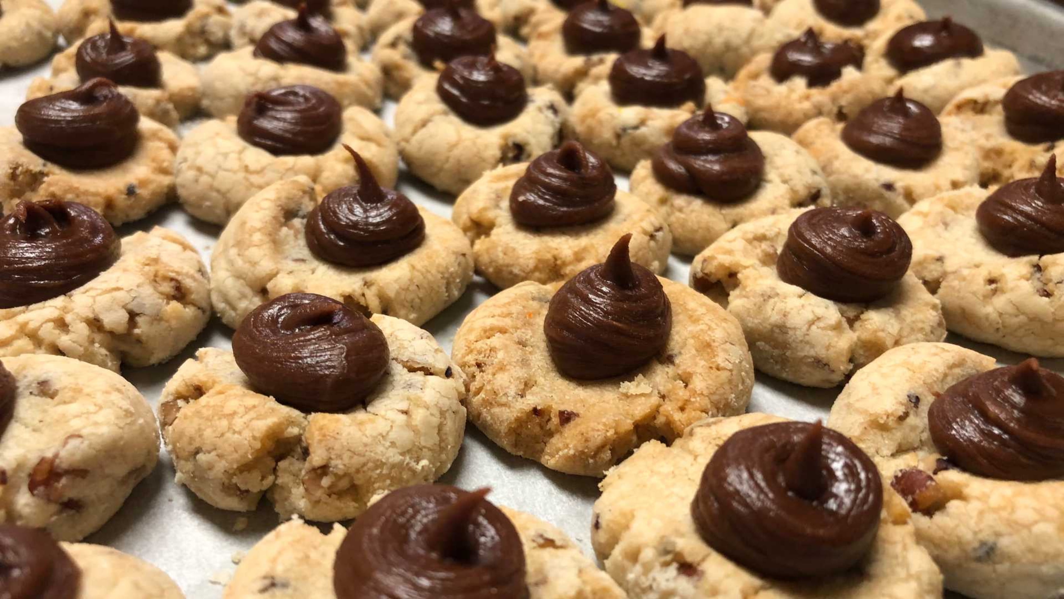 McEntyre's Bakery Chocolate Thumbprint Cookies - Walmart.com