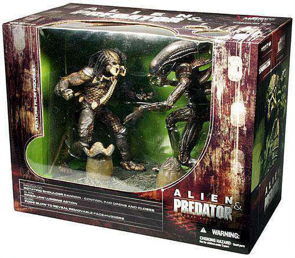 McFarlane Movie Maniacs 5 - Alien and Predator Box Set - Walmart.com