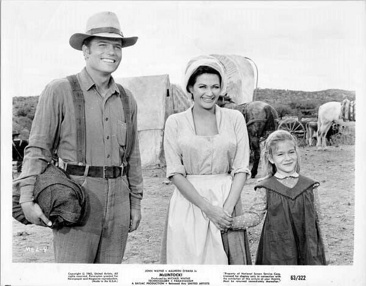 McLintock 1963 original 8x10 photo Yvonne De Carlo Patrick Wayne Alyssa Wayne - Walmart.com