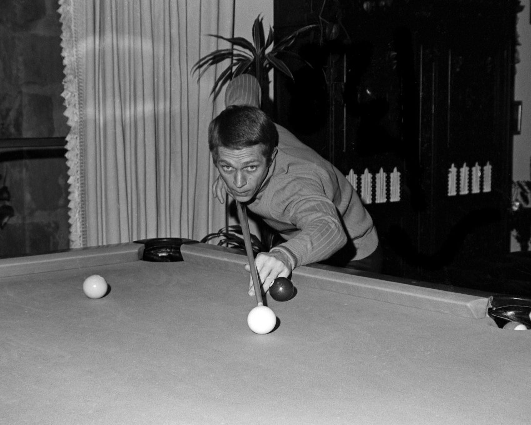 McQueen Shooting Playing Pool At Home With Cue 24x36 Classic Hollywood ...