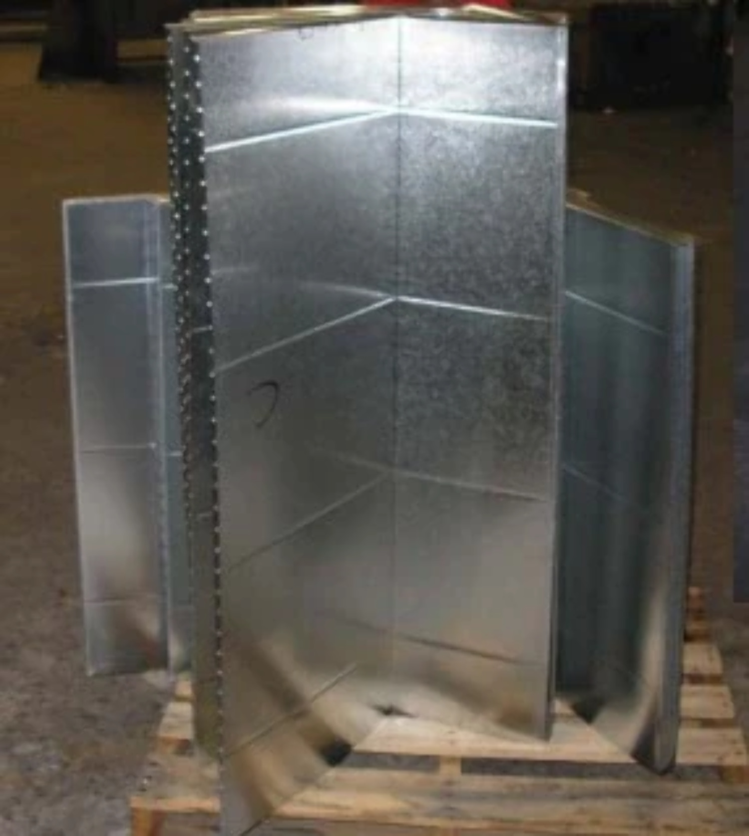 Mcdaniel Metals 2325X145/2X36R6 - 3 Ft R6 Return Plenum (2325X145 ...