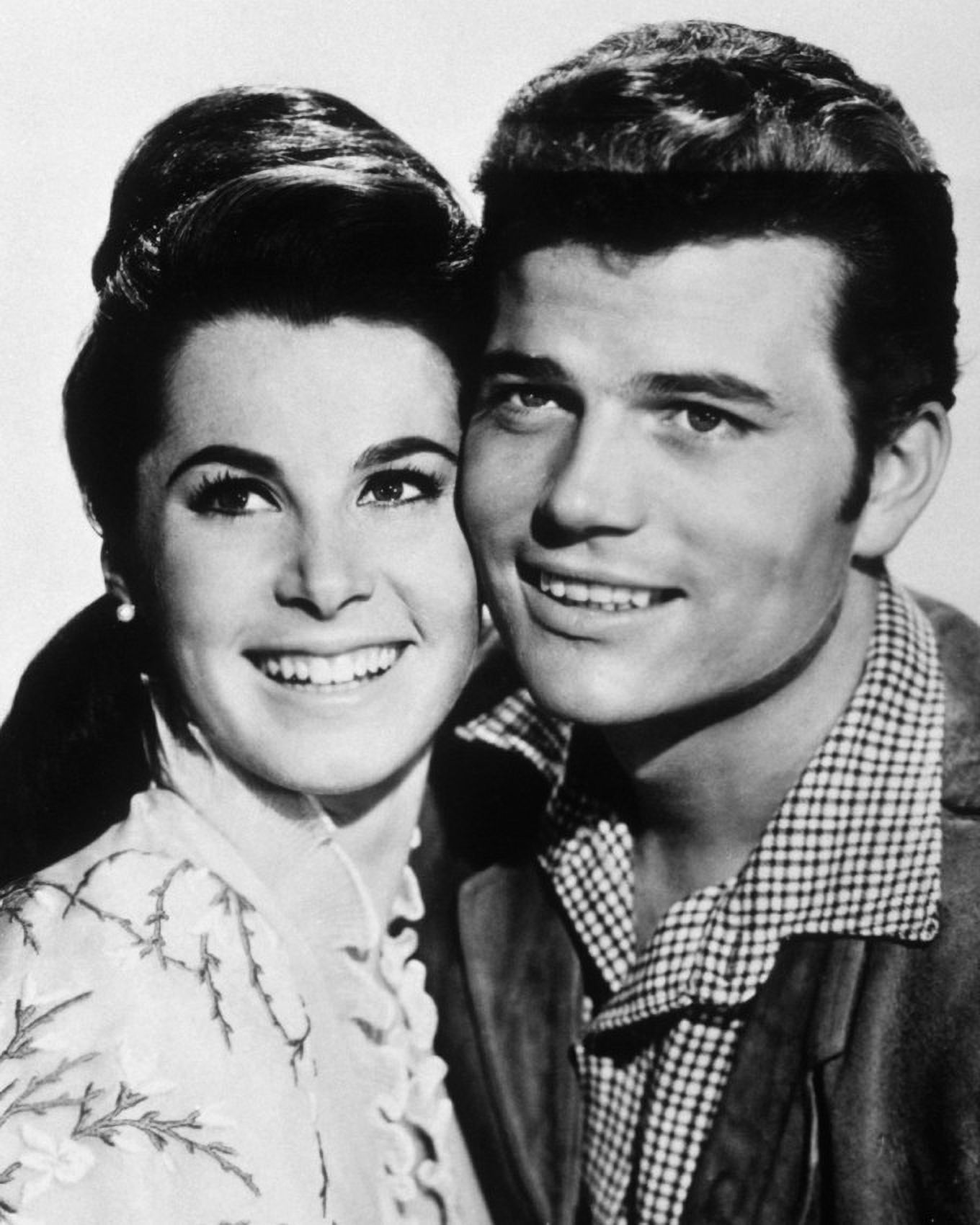 Mclintock! Stefanie Powers Patrick Wayne Smiling Studio Portrait 24x36 ...