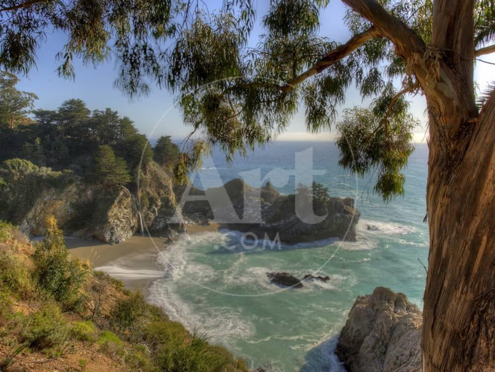 Mcway Falls at Julia Pfeiffer Burns State Park on the Big Sur Coast of ...
