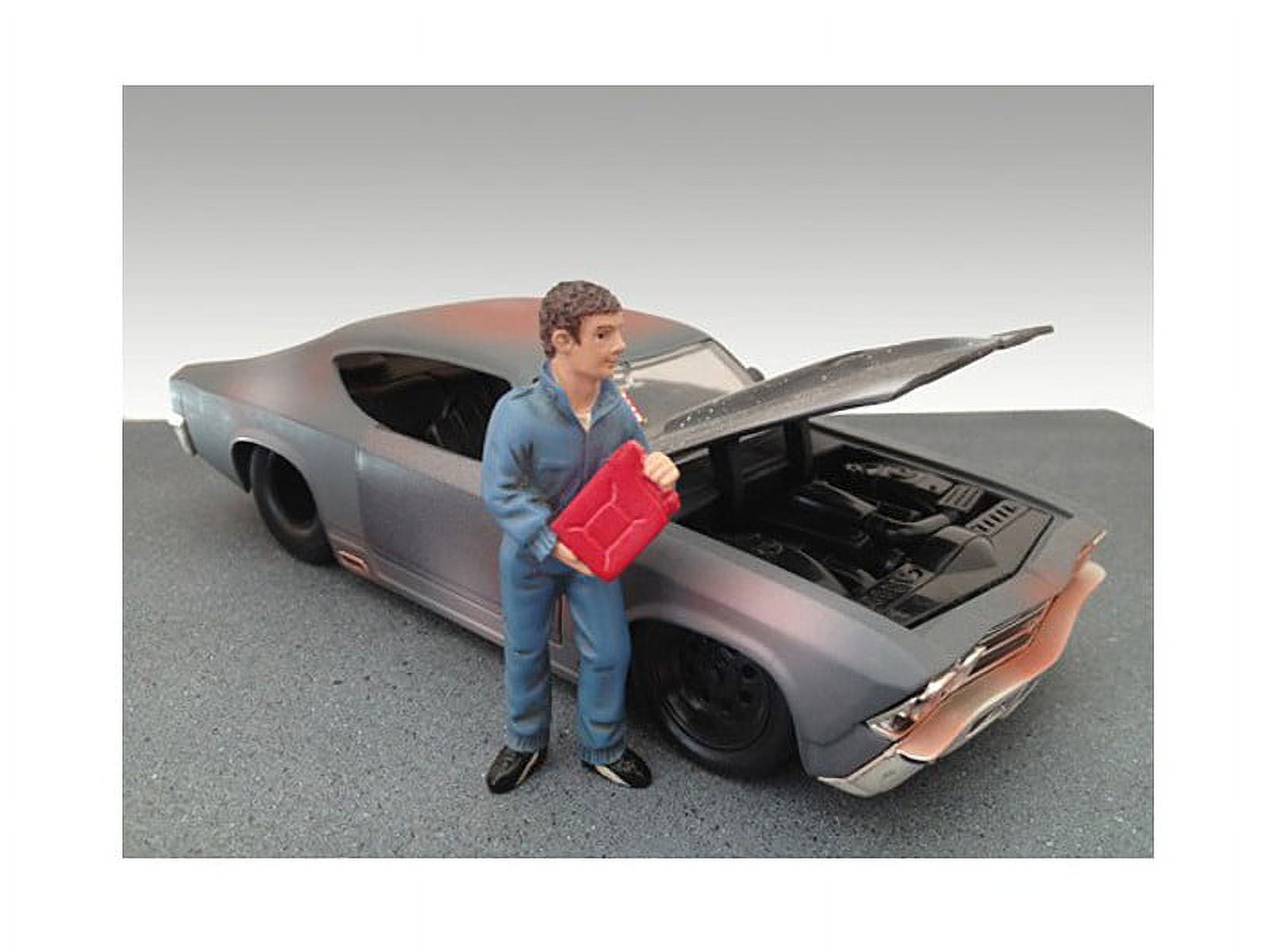 Mechanic Dan Figurine for 1/24 Scale Model Car by American Diorama ...