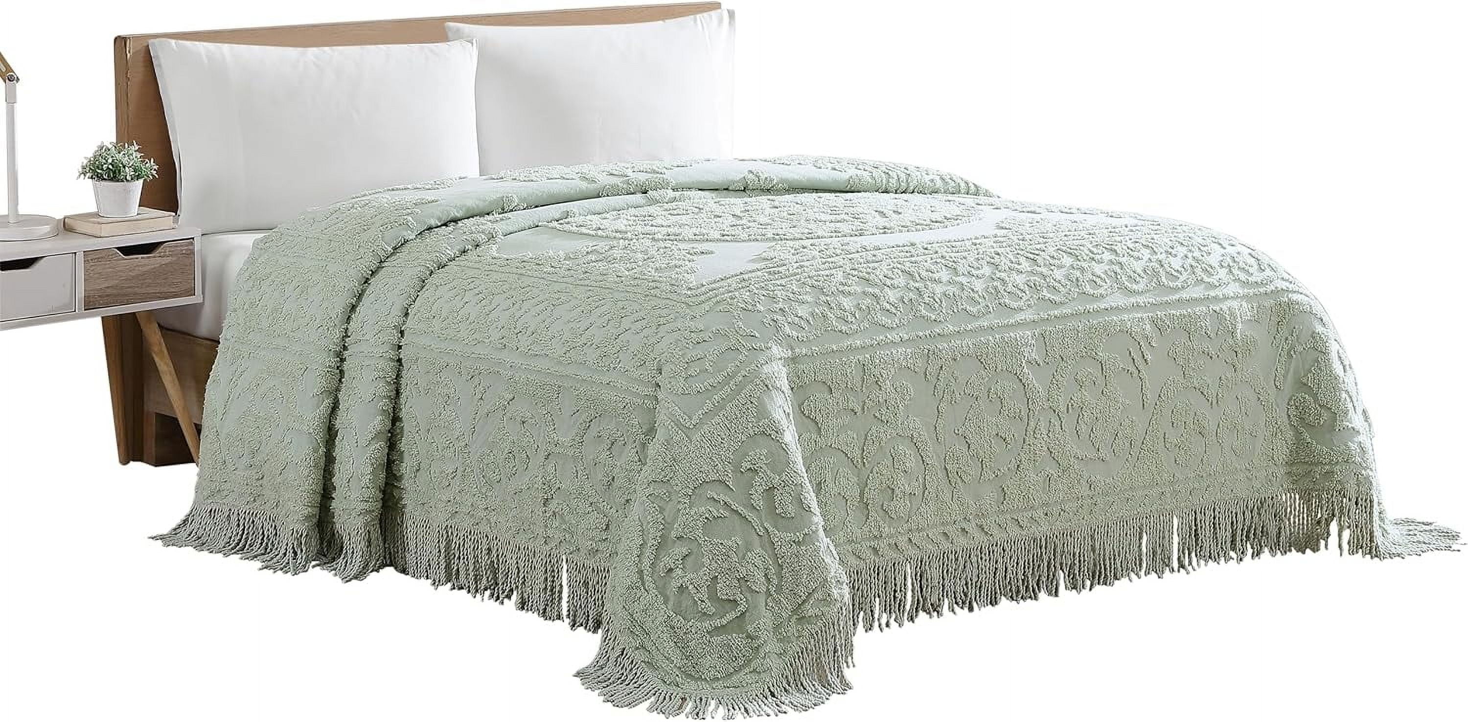 Medallion Chenille Bedspread, Full Size, Soft and Textured Design, Sage Green - Walmart.com