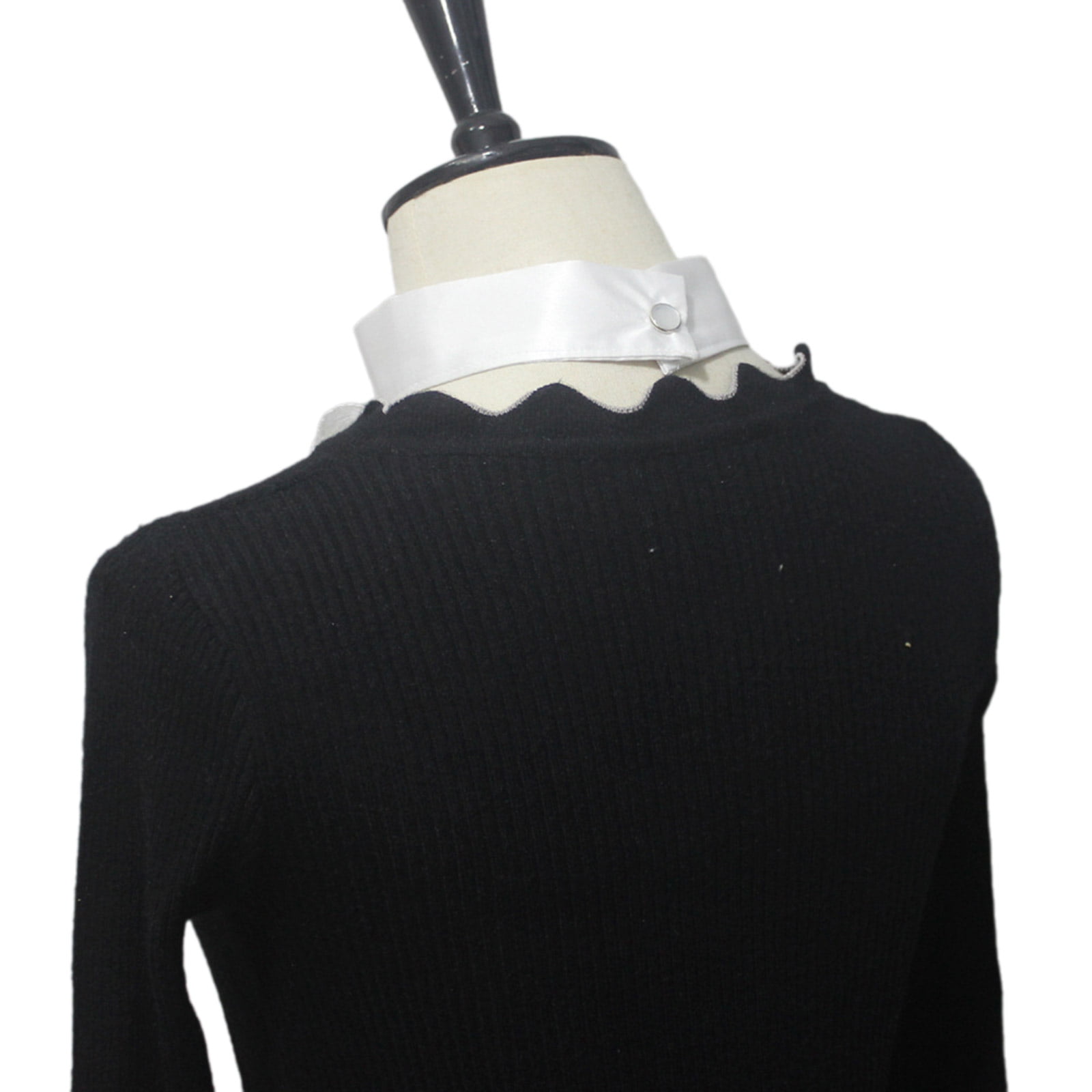 Medieval Colonial Jabot Necktie Victorians Ruffle Lace Shirt Front Neck ...