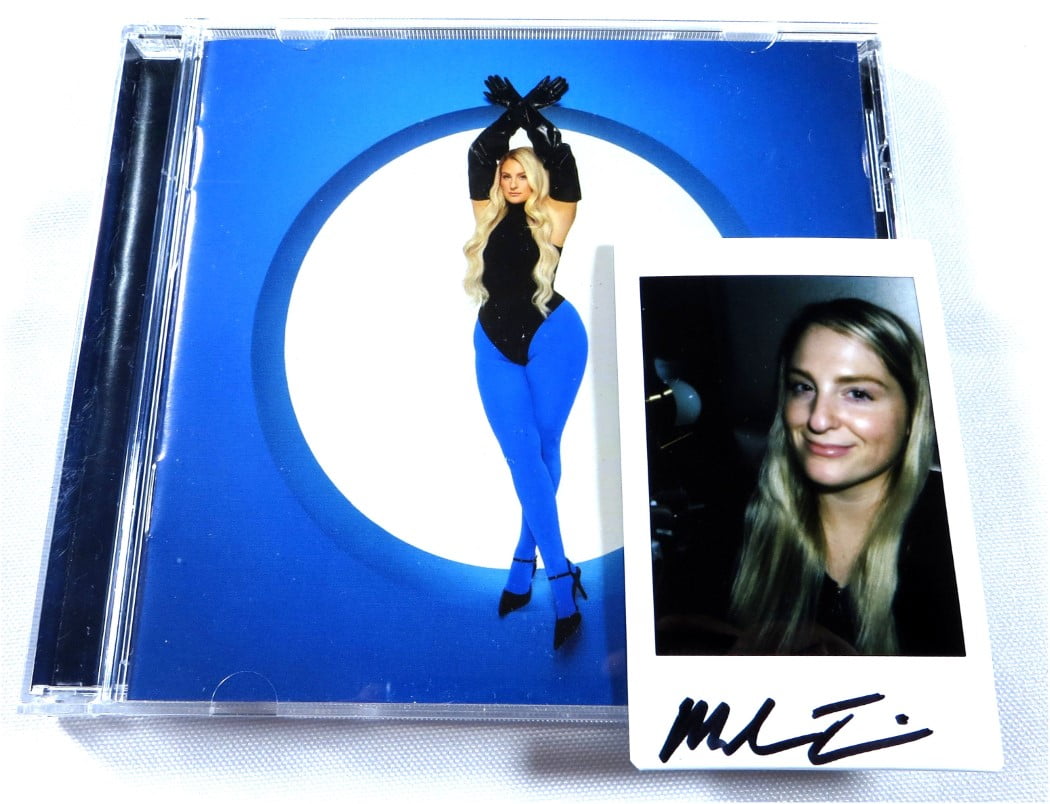 Meghan Trainor Signed Autographed CD Insert Photo Timeless JSA AW17970 ...