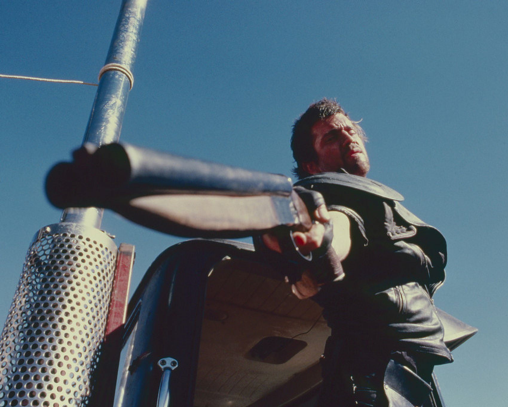 Mel Gibson In Mad Max 2 Pointing Shotgun Road Warrior 24X36 Classic ...