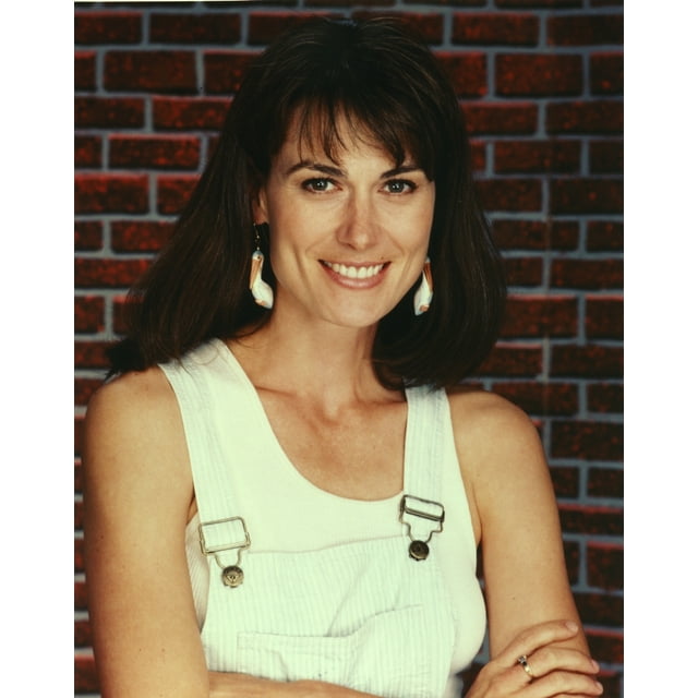 Mel Harris Portrait in White Jumpers Photo Print (24 x 30) - Walmart.com