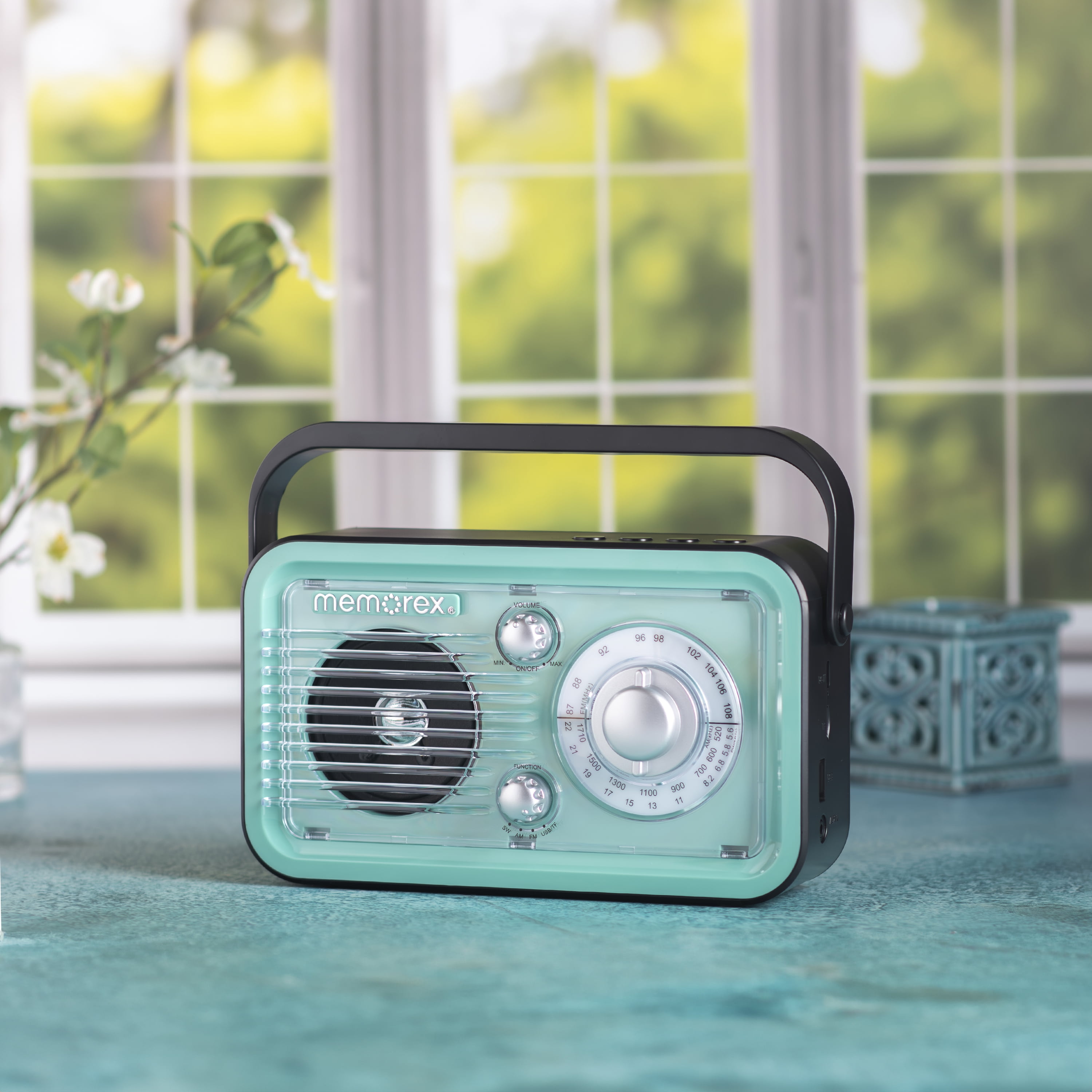 Memorex MX-BR100 | Retro Style Rechargeable AM/FM/Shortwave Radio ...