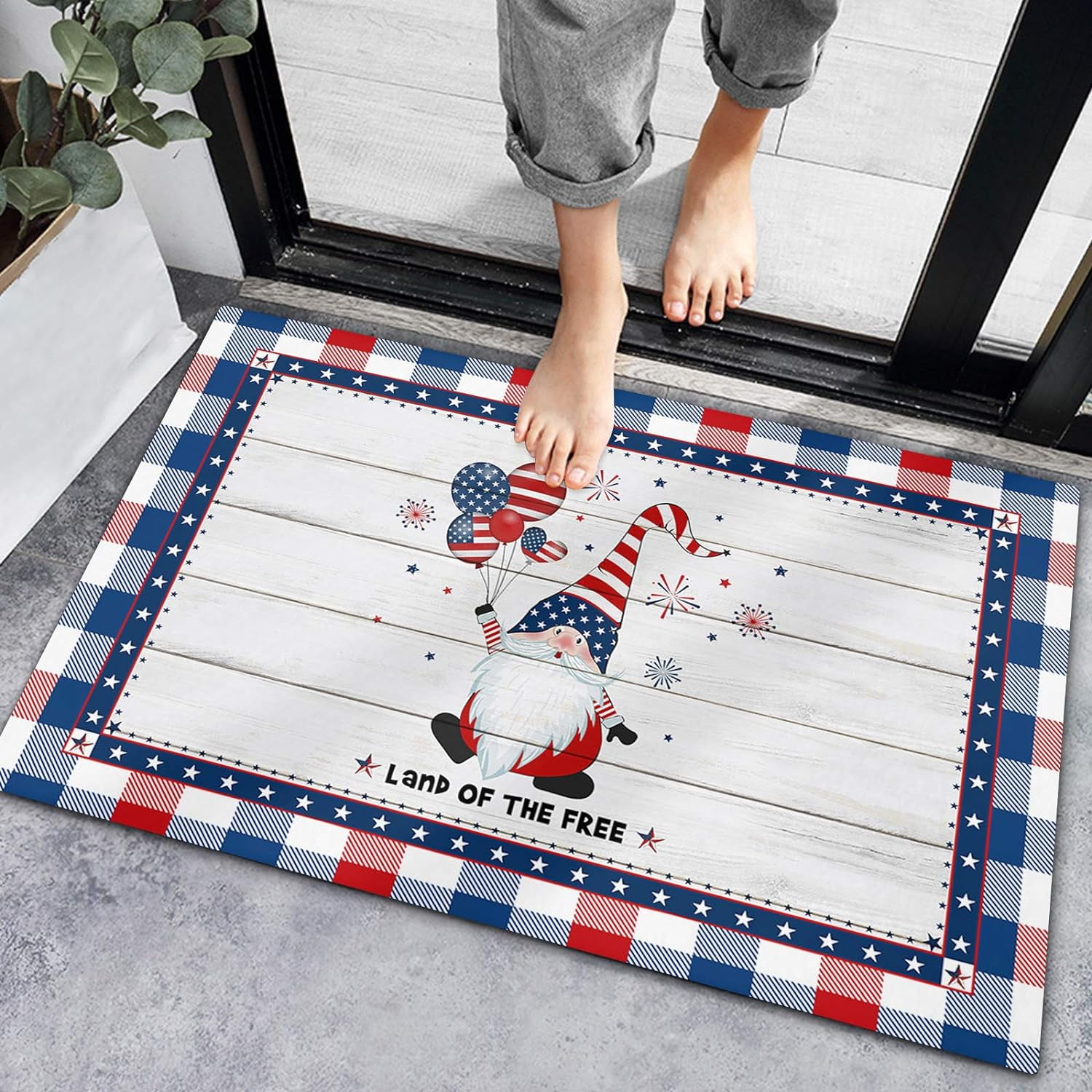Memorial Day Gnome with USA Flag Balloon Wood Plank Welcome Indoor Door ...