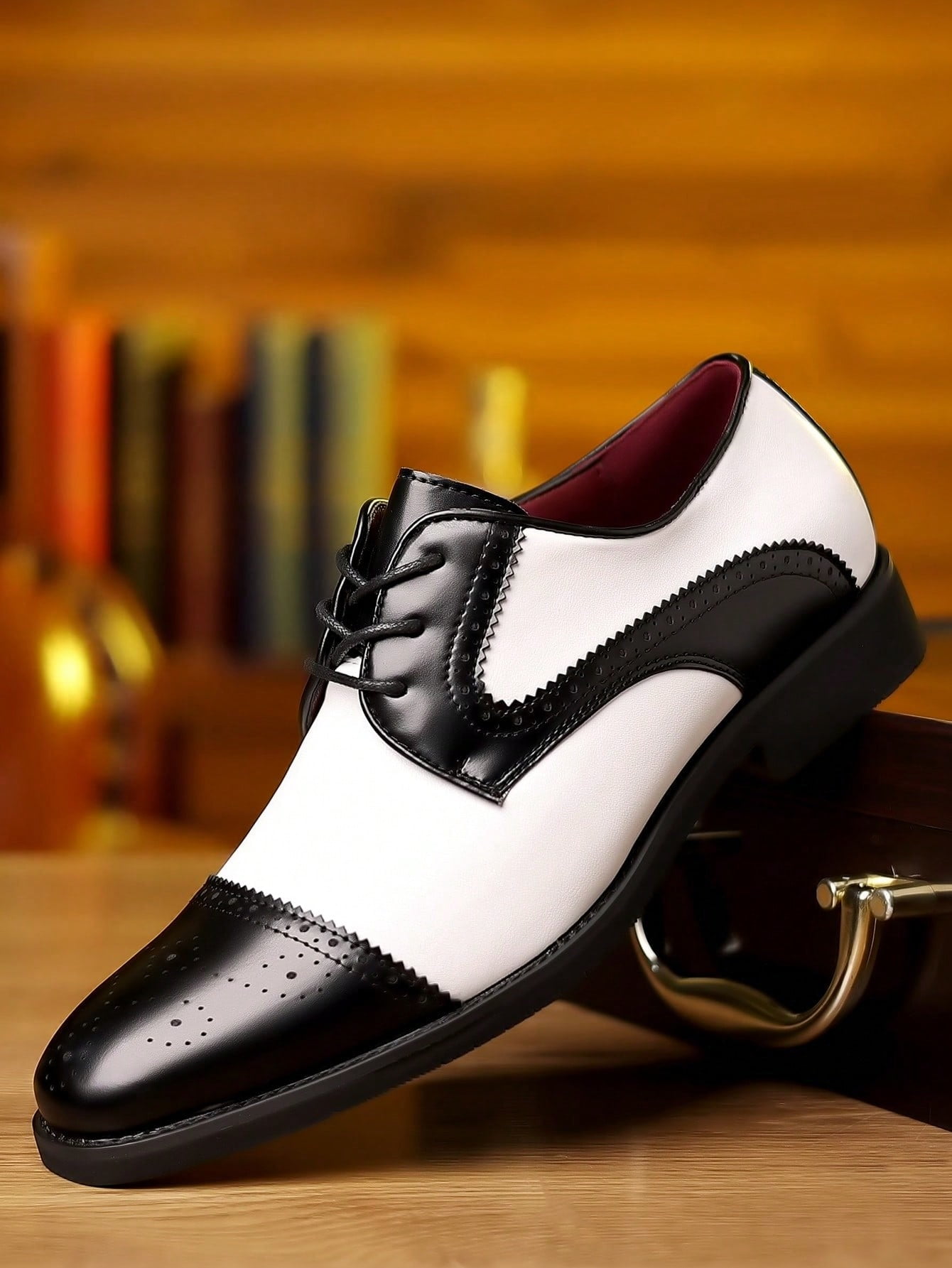 Men Ombre Perforated Detail Lace-Up Front Oxford Shoes Business Office ...