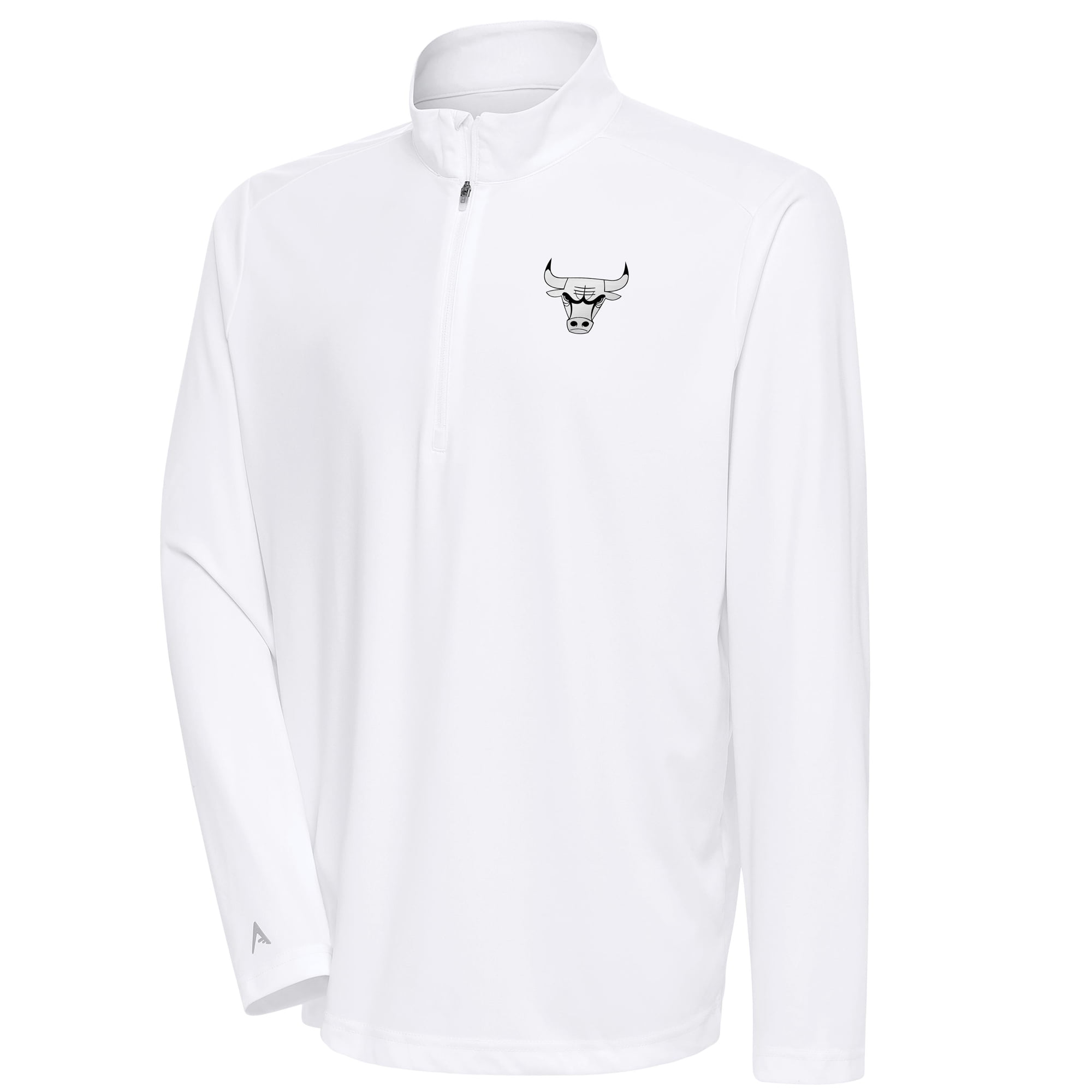 Men's Antigua White Chicago Bulls Metallic Logo Tribute Quarter-Zip Top ...