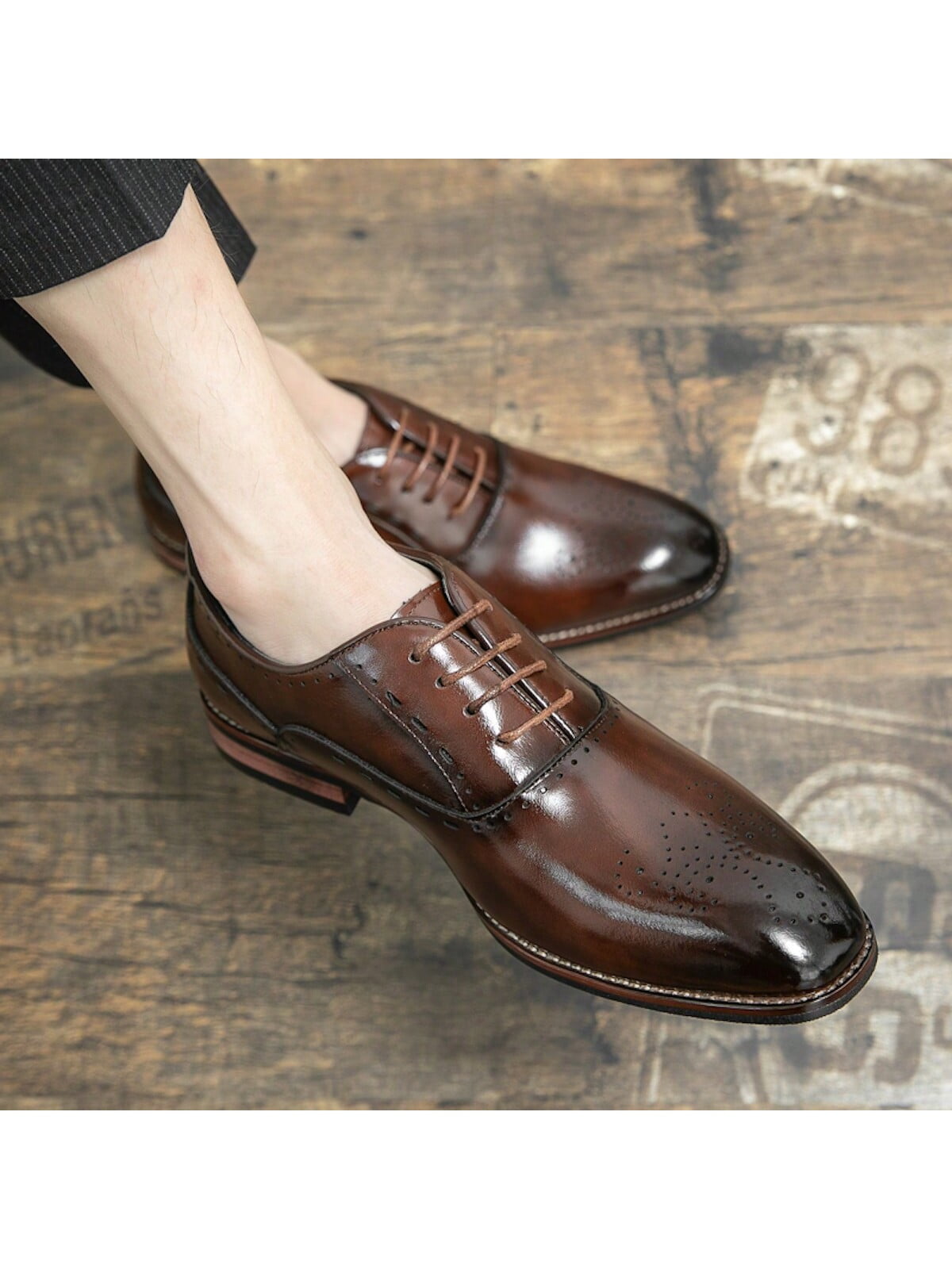 Men‘s Classic Vintage Oxford Shoes Lace Up Patent Leather Brogues ...