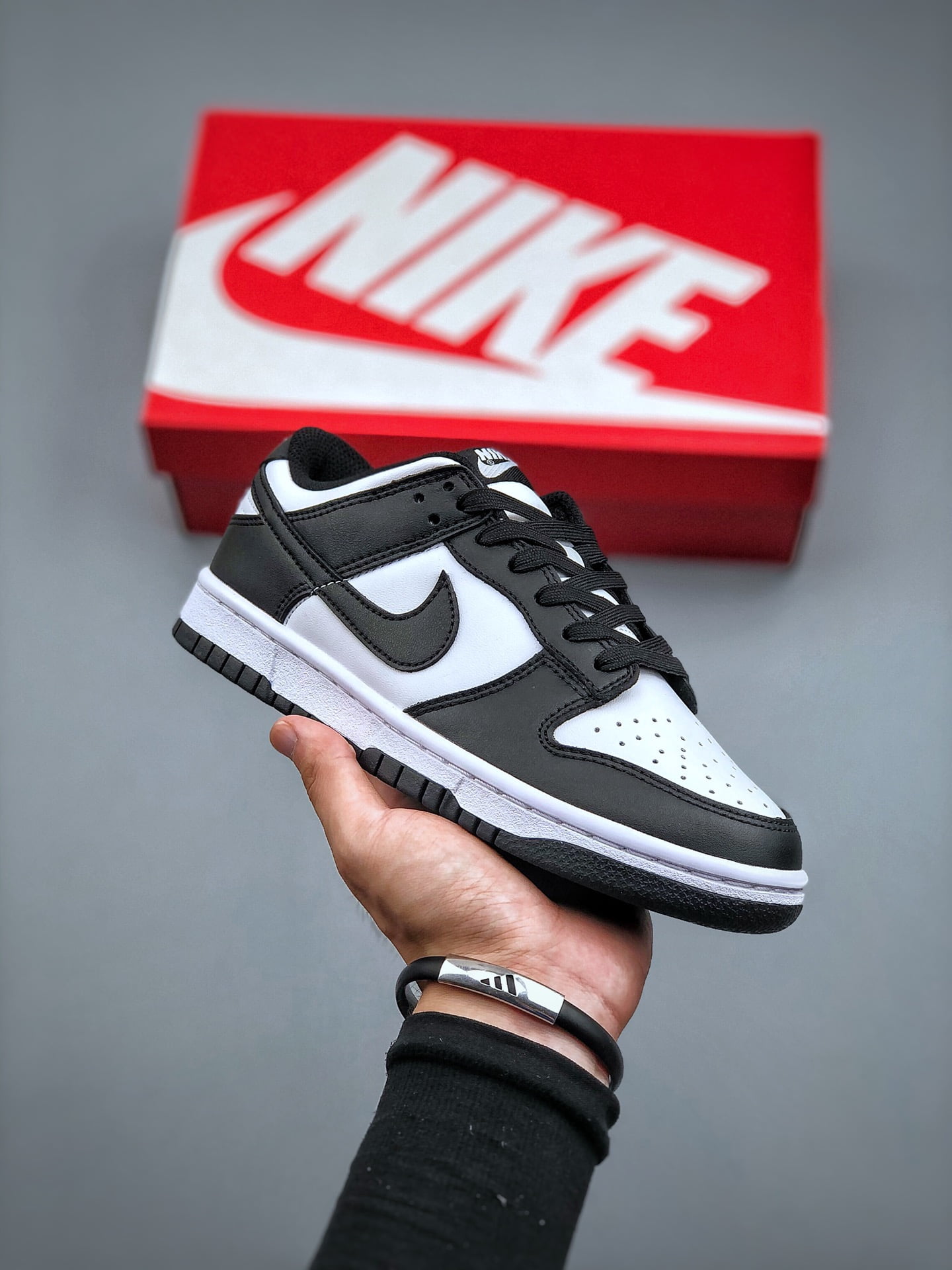 Men's Dunk Low Retro "Panda" White/Black-White (CW1590 101)-7 - Walmart.com