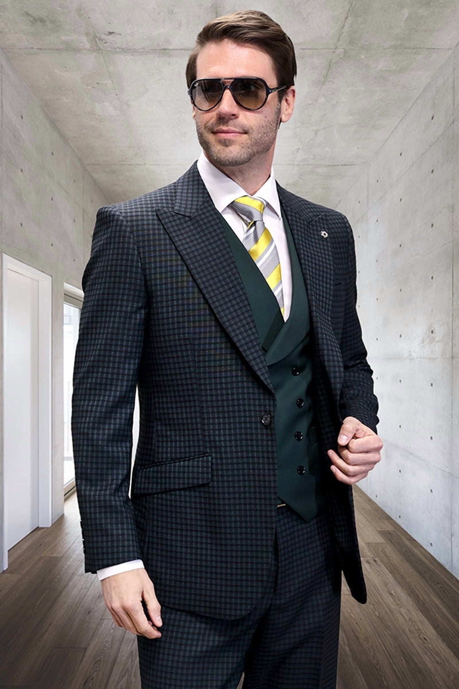 Men's Hunter Green Wool Suit with Peak Lapel 42 Long - Walmart.com