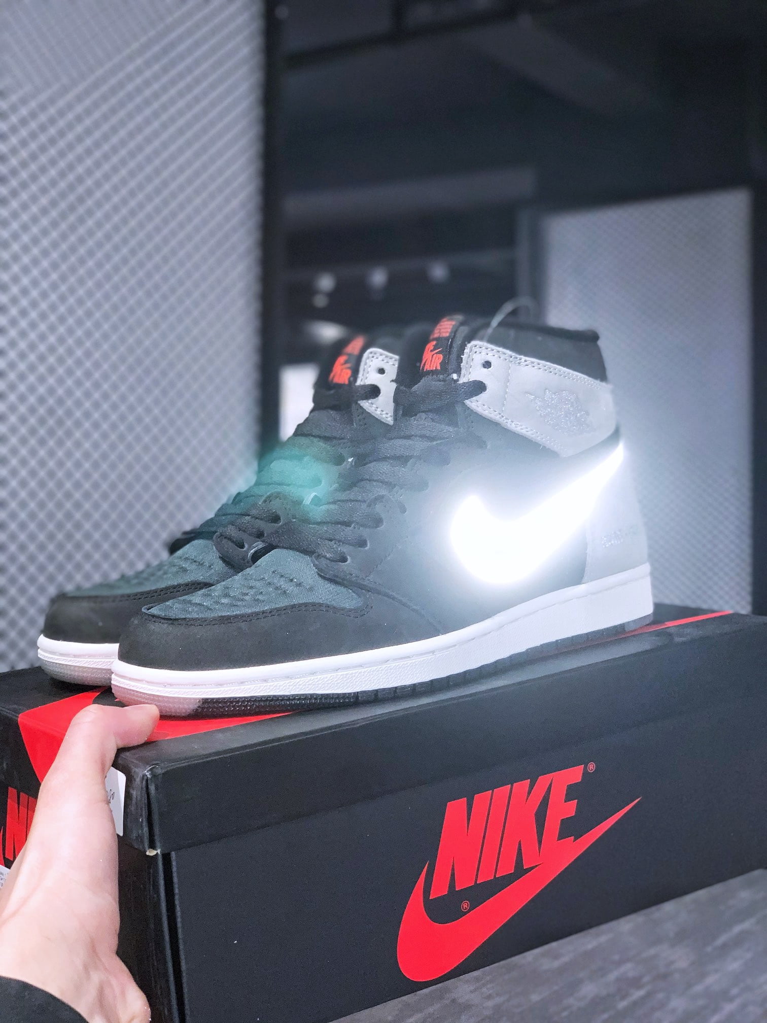 Men's Jordаn 1 Retro High Element Black/Chile Red-Particle Grey (DB2889 ...