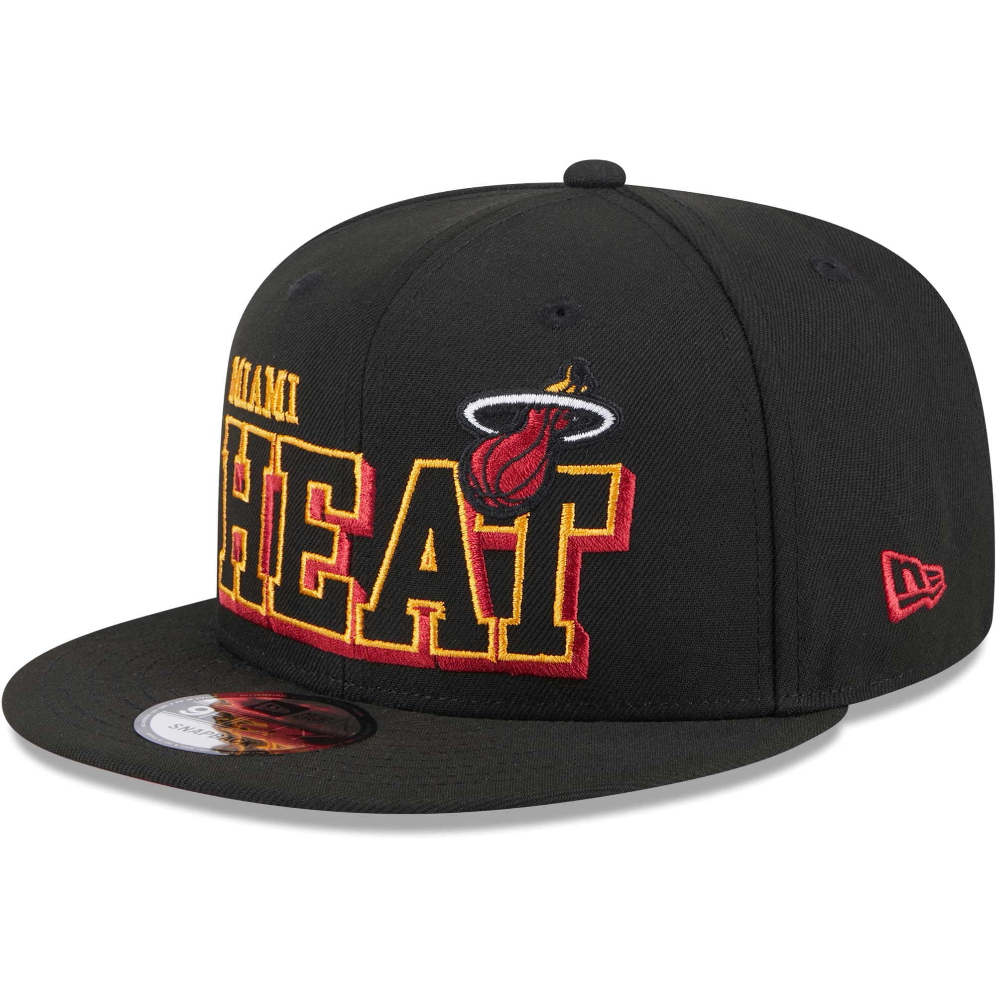 Men's New Era Black Miami Heat Gameday 9FIFTY Snapback Hat Men's New Era Black Miami Heat Gameday 9FIFTY Snapback Hat
