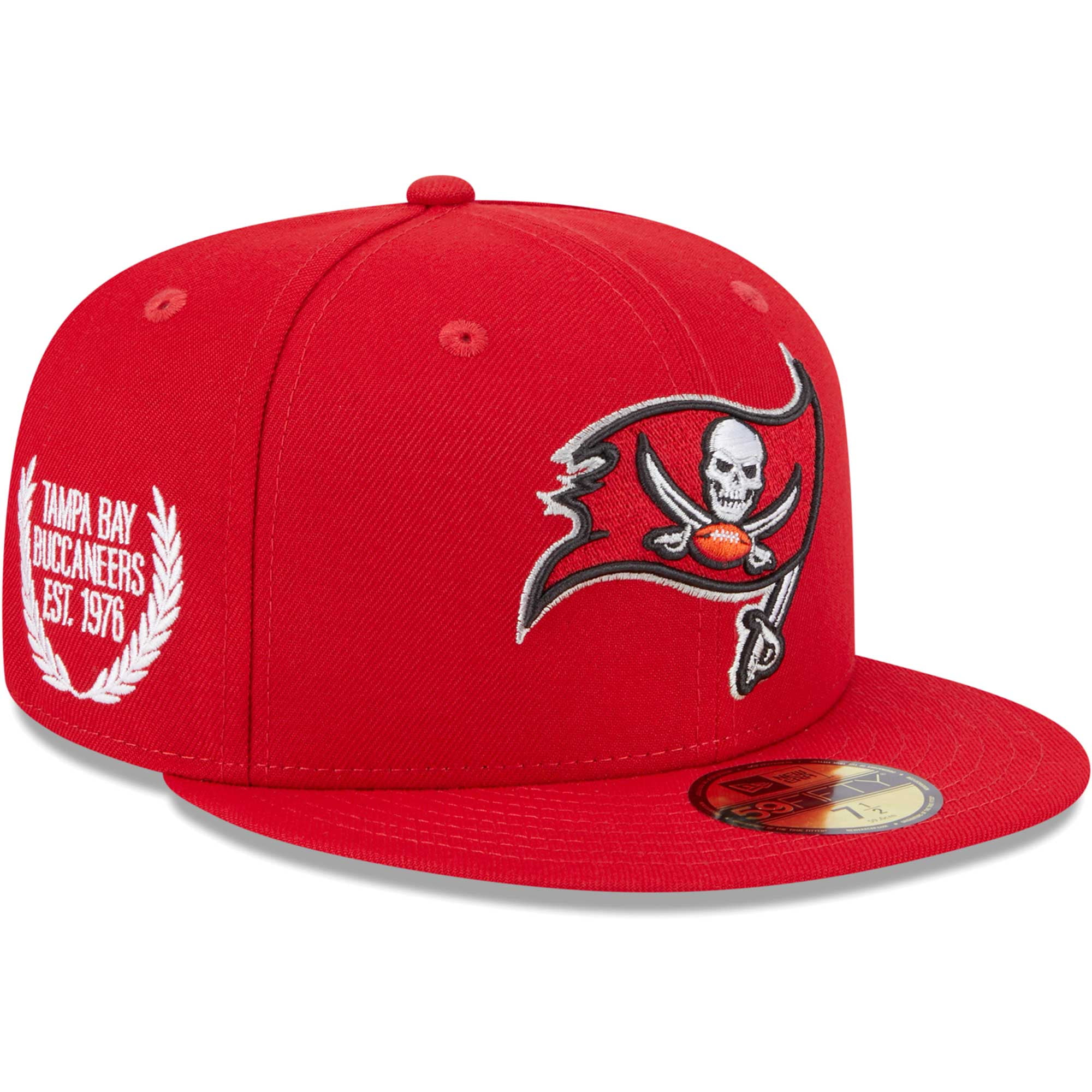 Men's New Era Red Tampa Bay Buccaneers Camo Undervisor 59FIFTY Fitted ...