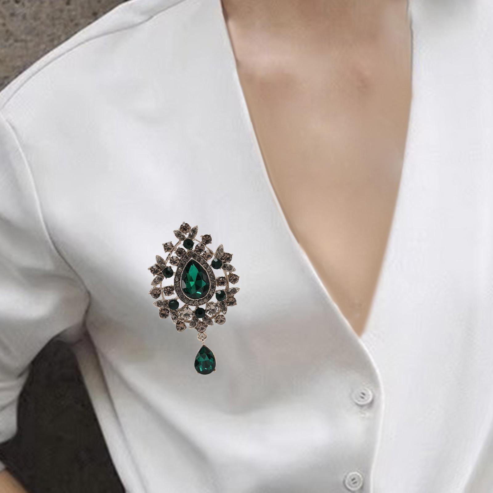 White safety pins for wedding dress | Honestweddingadvice.com