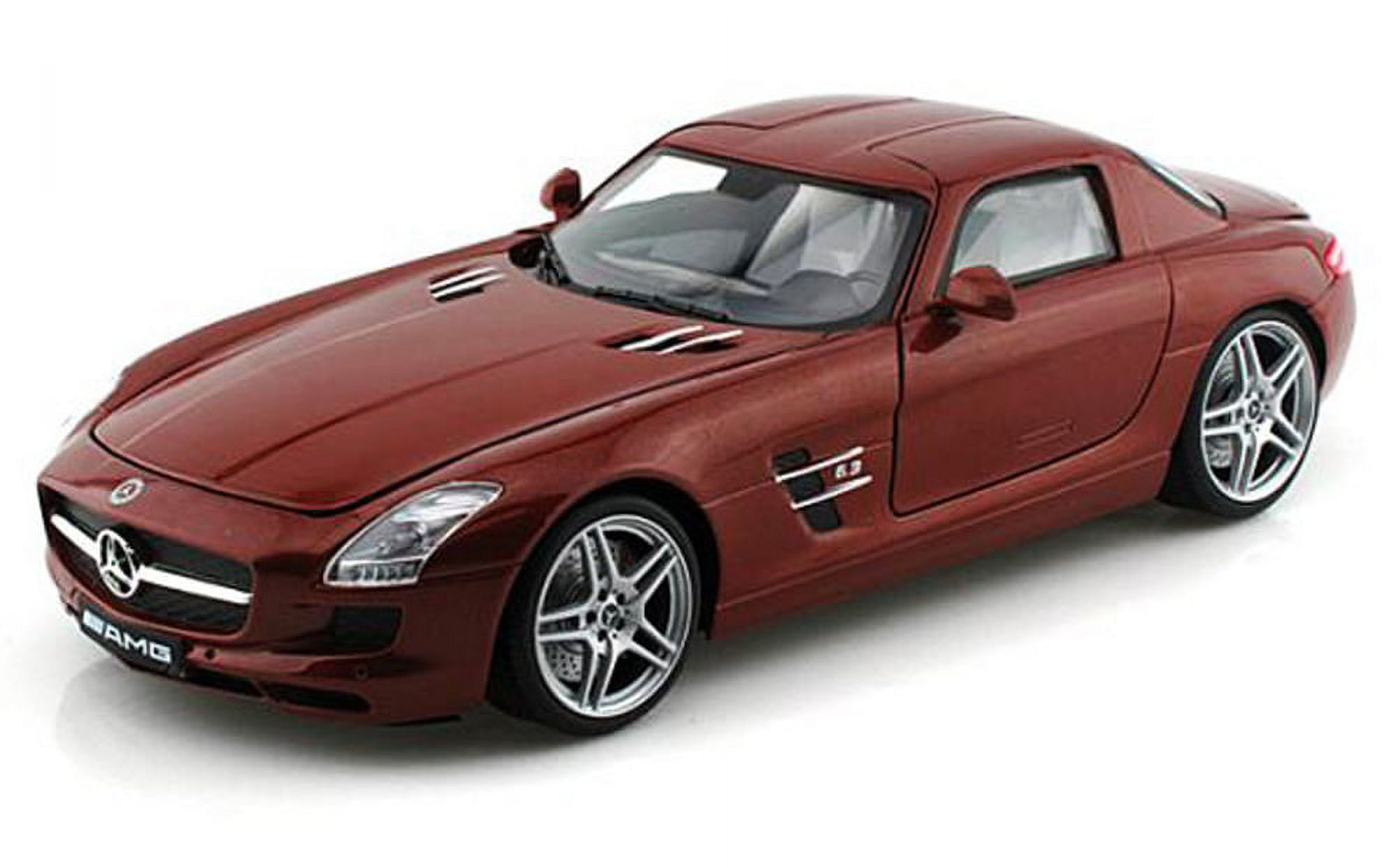 Mercedes-Benz SLS AMG, Chocolate - Motormax 79162 - 1/18 scale Diecast ...