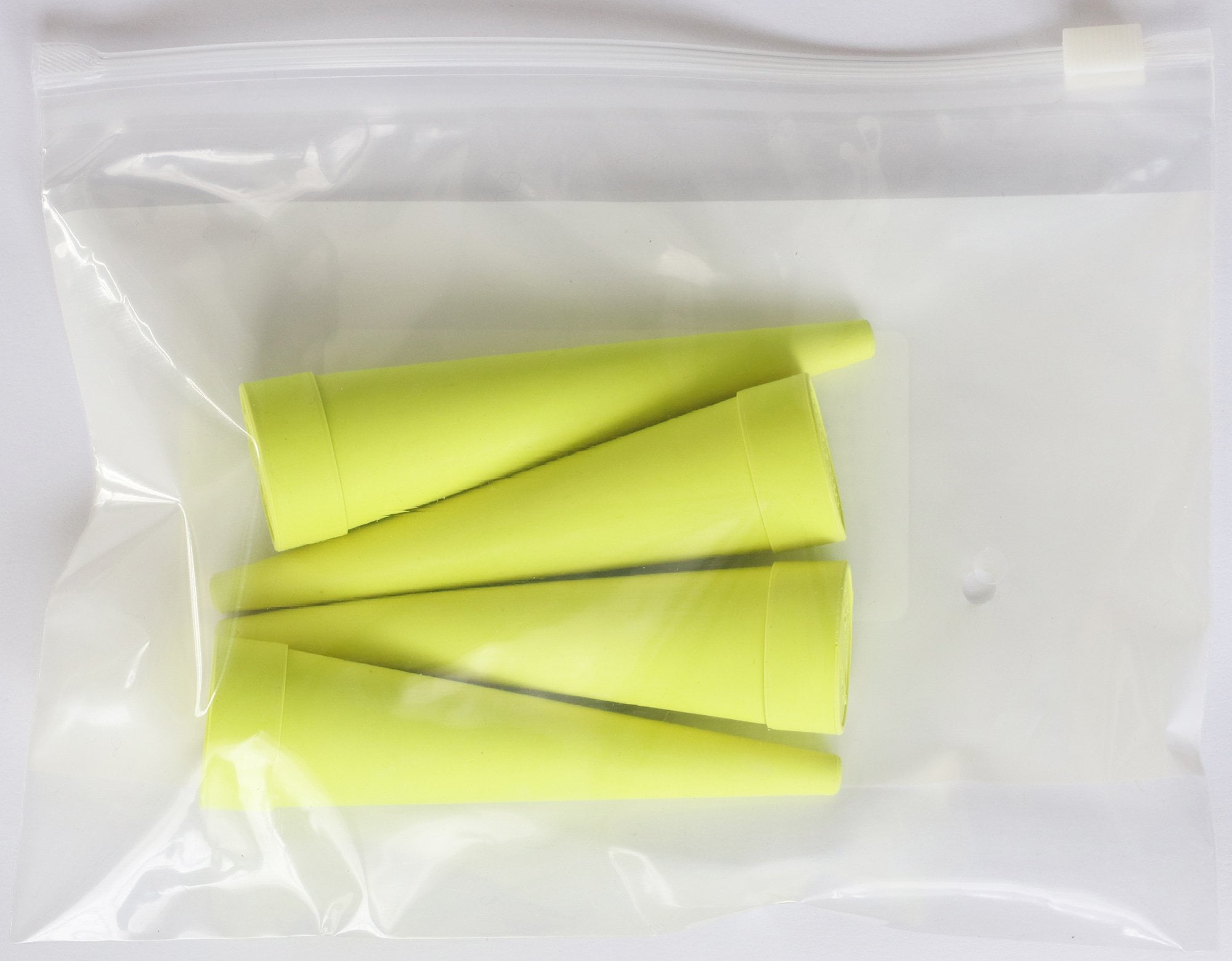 Mess Stopper® Universal Oil Service Rubber Plugs and Caps Kit, 4 Medium ...