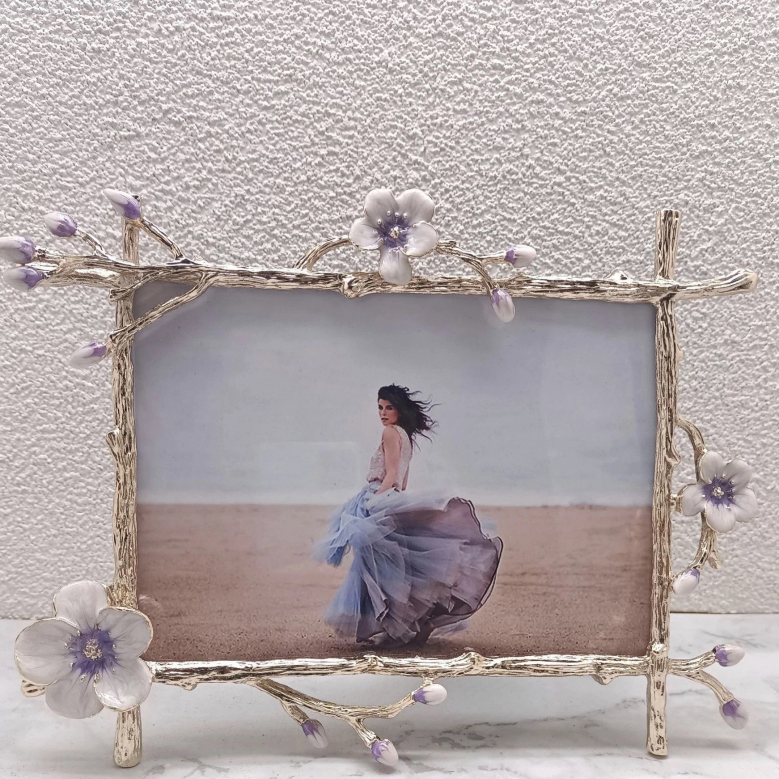 Metal Floral Photo Frame, Art Decor Tabletop Display Picture Frames ...