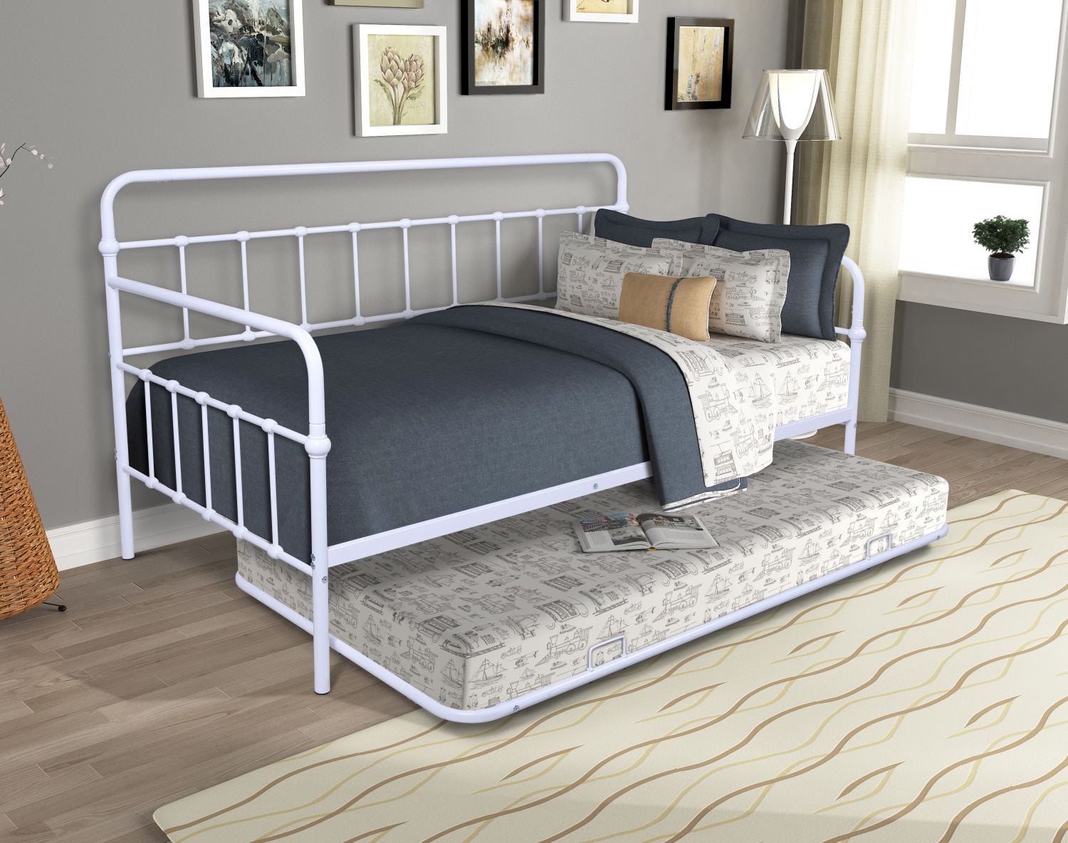 Metal Frame Daybed with trundle - Walmart.com