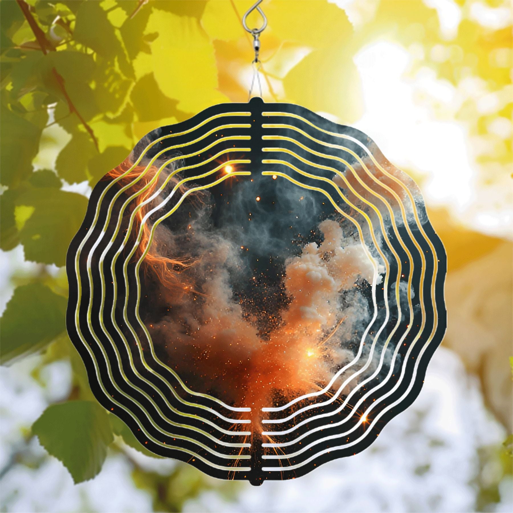 Metal Hanging Wind Spinners with Concentric Circular Design - Dynamic ...