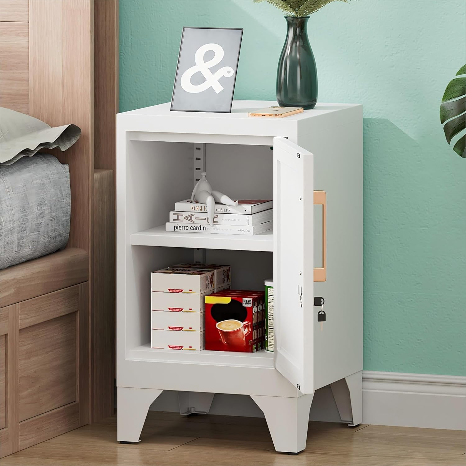 Metal Nightstand Cabinet with Lock,23.6" H Lockable End Table with ...