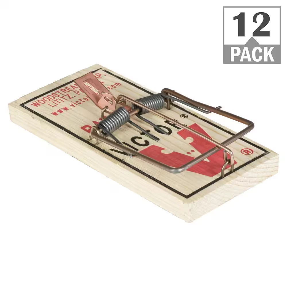 Metal Pedal Indoor and Outdoor Sustainably Sourced FSC Wood Snap ...