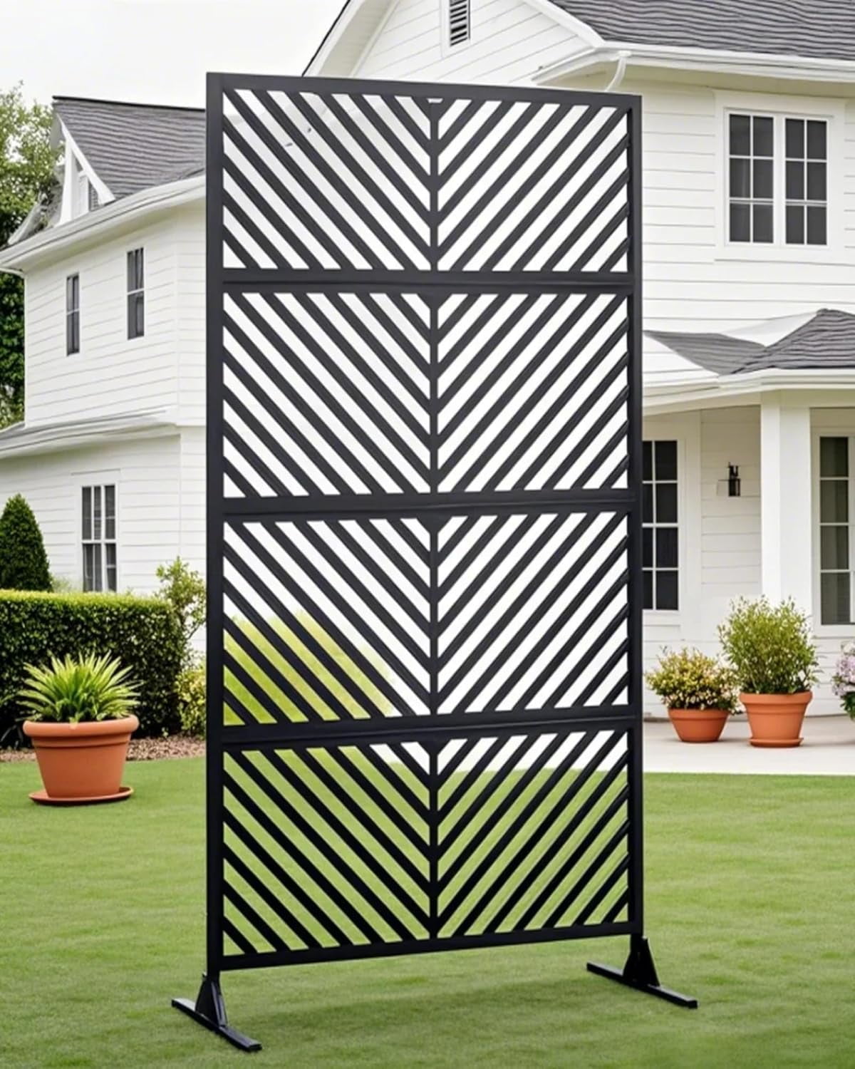 Metal Privacy Screen 70" H x 35" Decorative Outdoor Privacy Screen ...