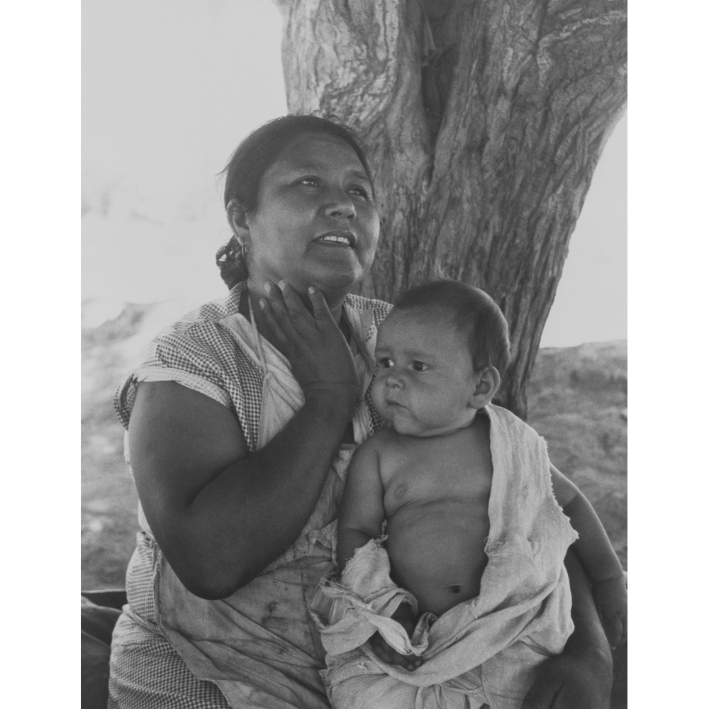 Mexican-American Mother And Child In California During The Great ...