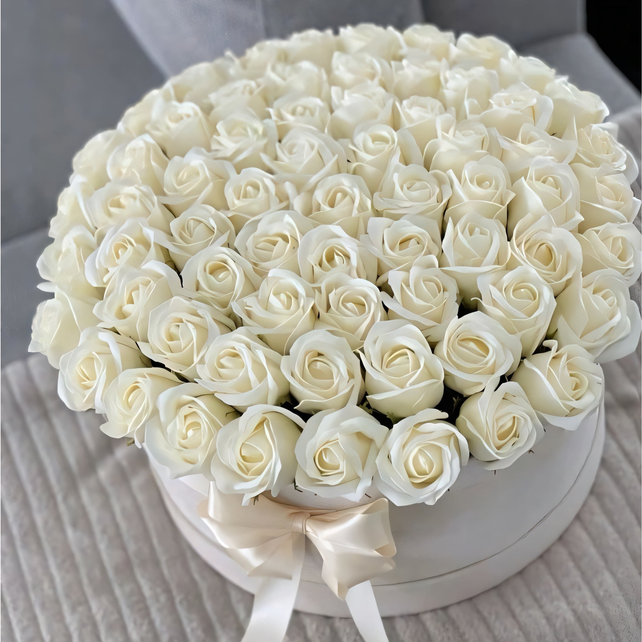 Miami Flower Store White Roses in a White Box - 50 White Roses ...